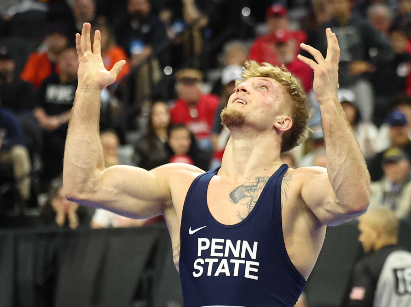 Former Davison wrestler muscles dominant performance at national NCAA ...