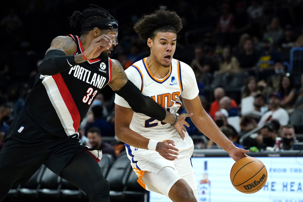 Portland Trail Blazers at Phoenix Suns in NBA preseason game ...
