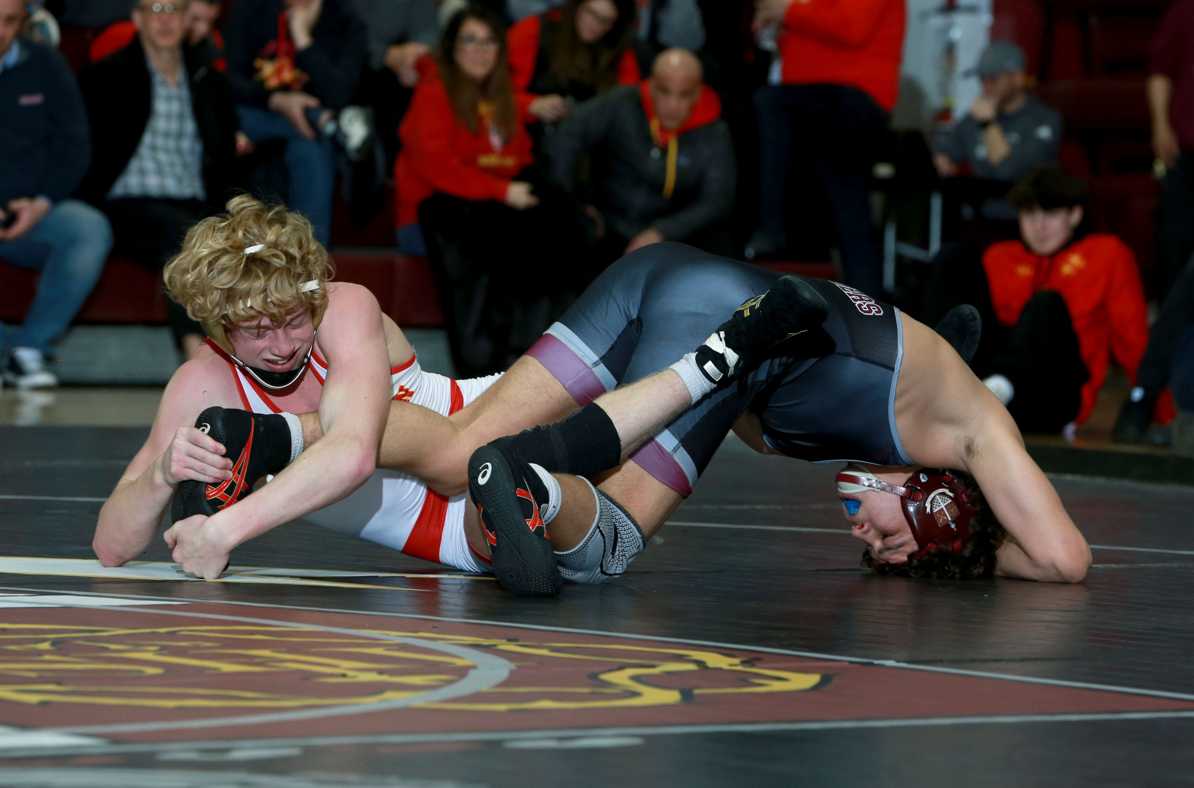 Bergen Catholic at St. Peter's Prep. High School wrestling match - nj.com
