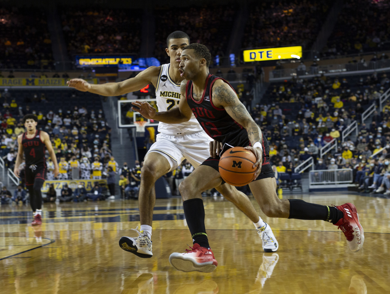 Michigan men's basketball plays Southern Utah - mlive.com