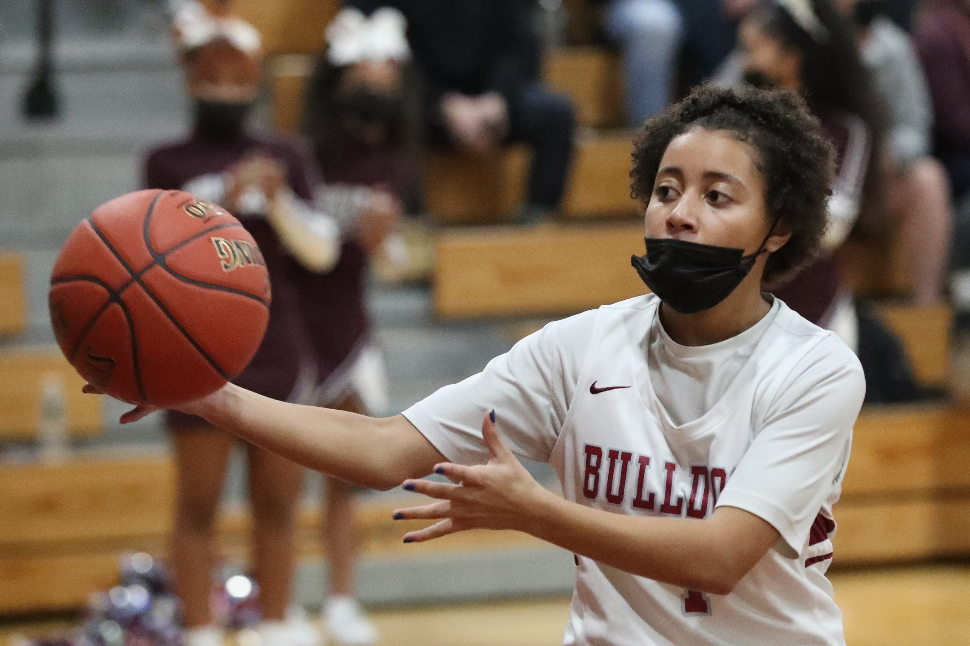 Monson vs Springfield International Charter Girls Basketball - masslive.com