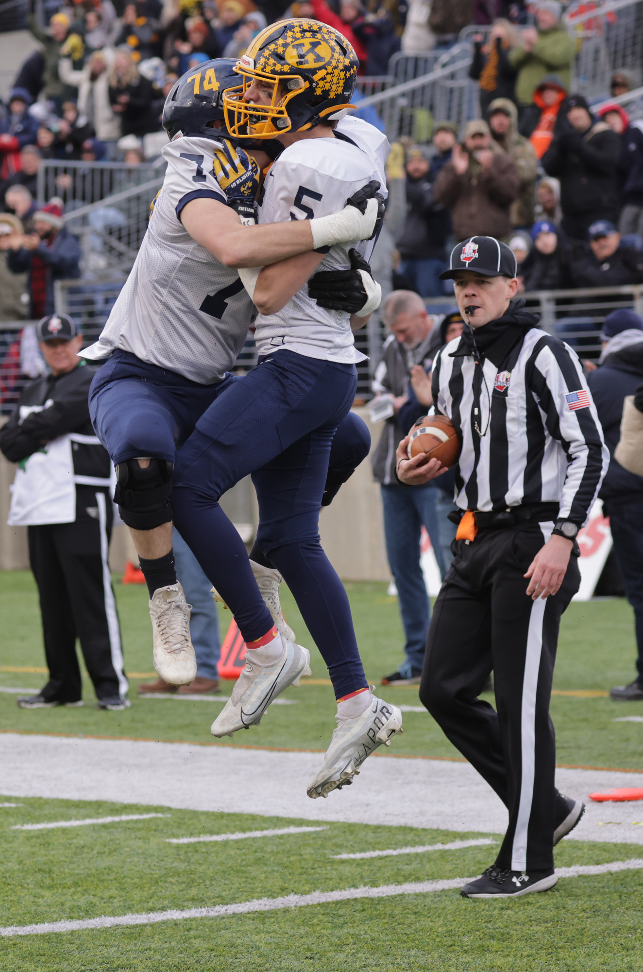 Marion Local vs. Kirtland High School Division VI Football Championship ...