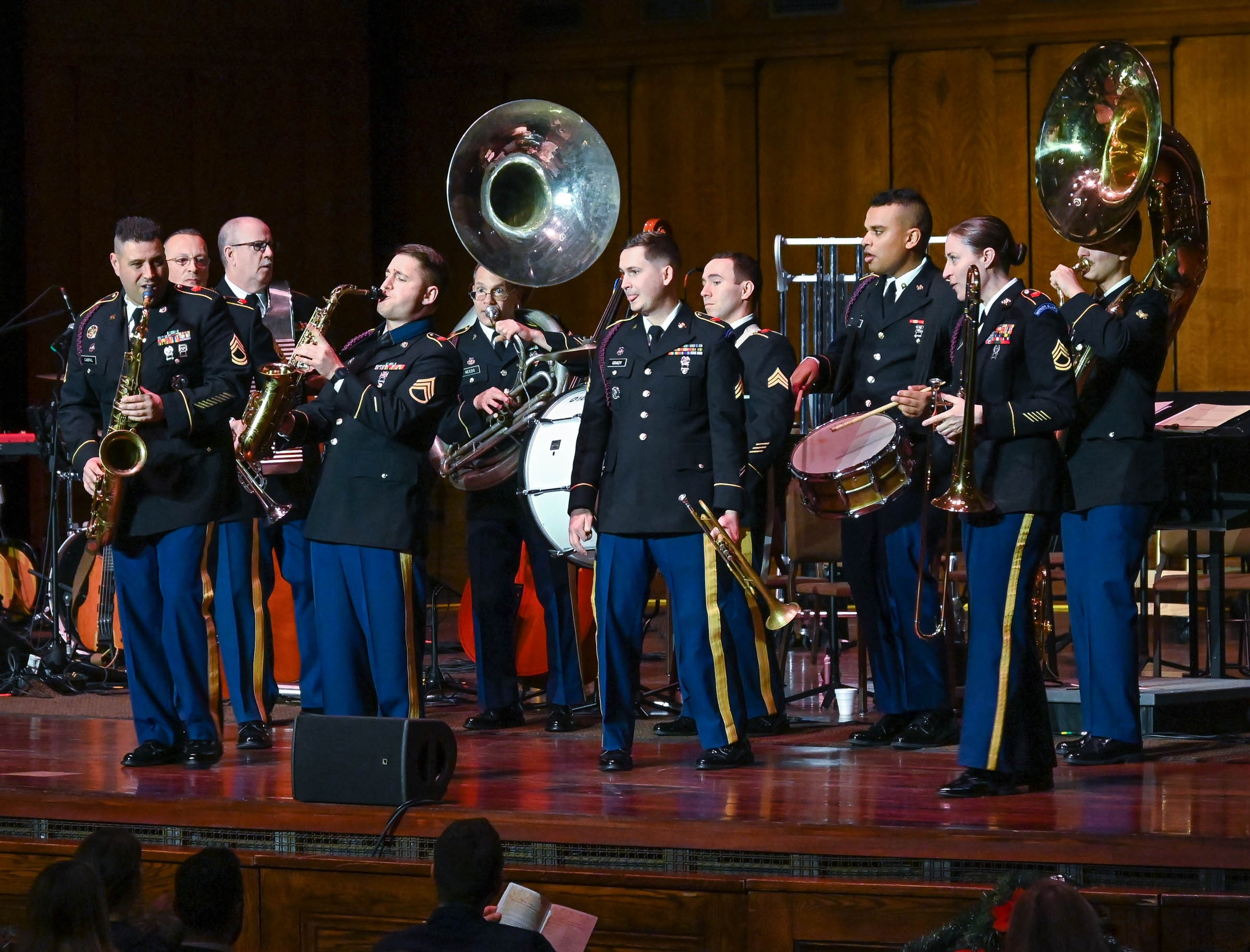 Army band performs free holiday concert at Springfield Symphony Hall ...