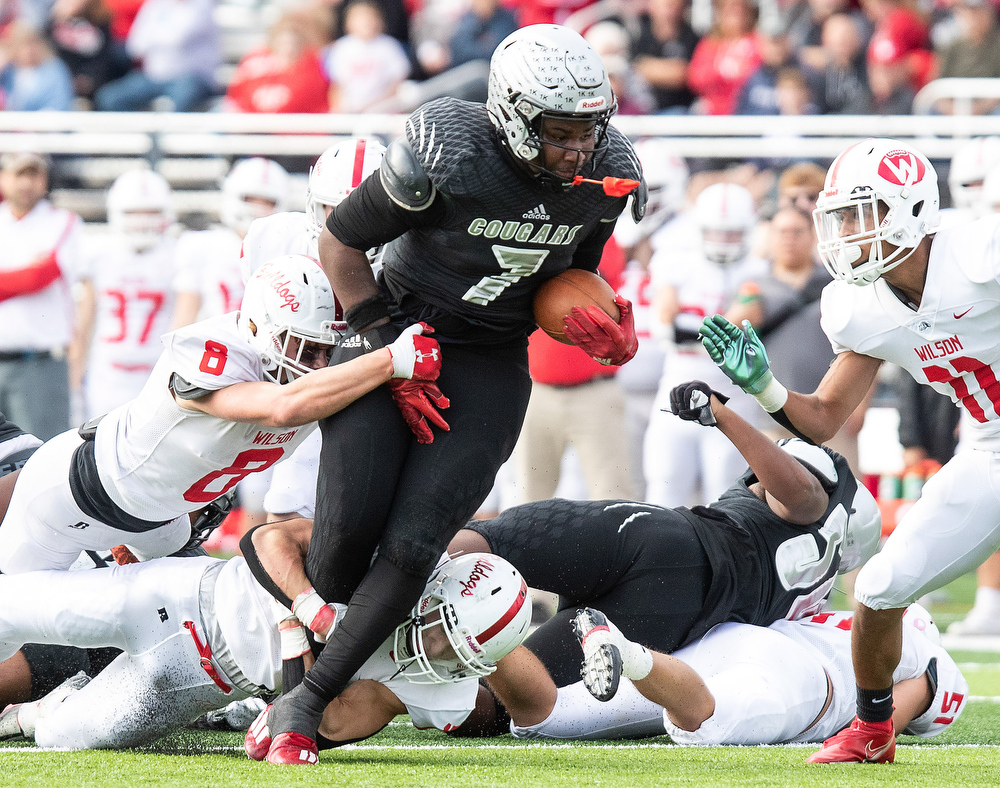 Harrisburg defeats Wilson 32-21 in District 3-6A high school football ...