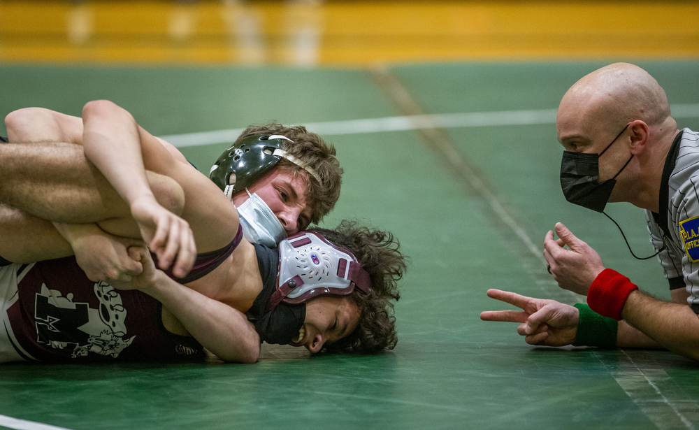 Trinity defeats Mechanicsburg 42-27 in wrestling dual meet - pennlive.com