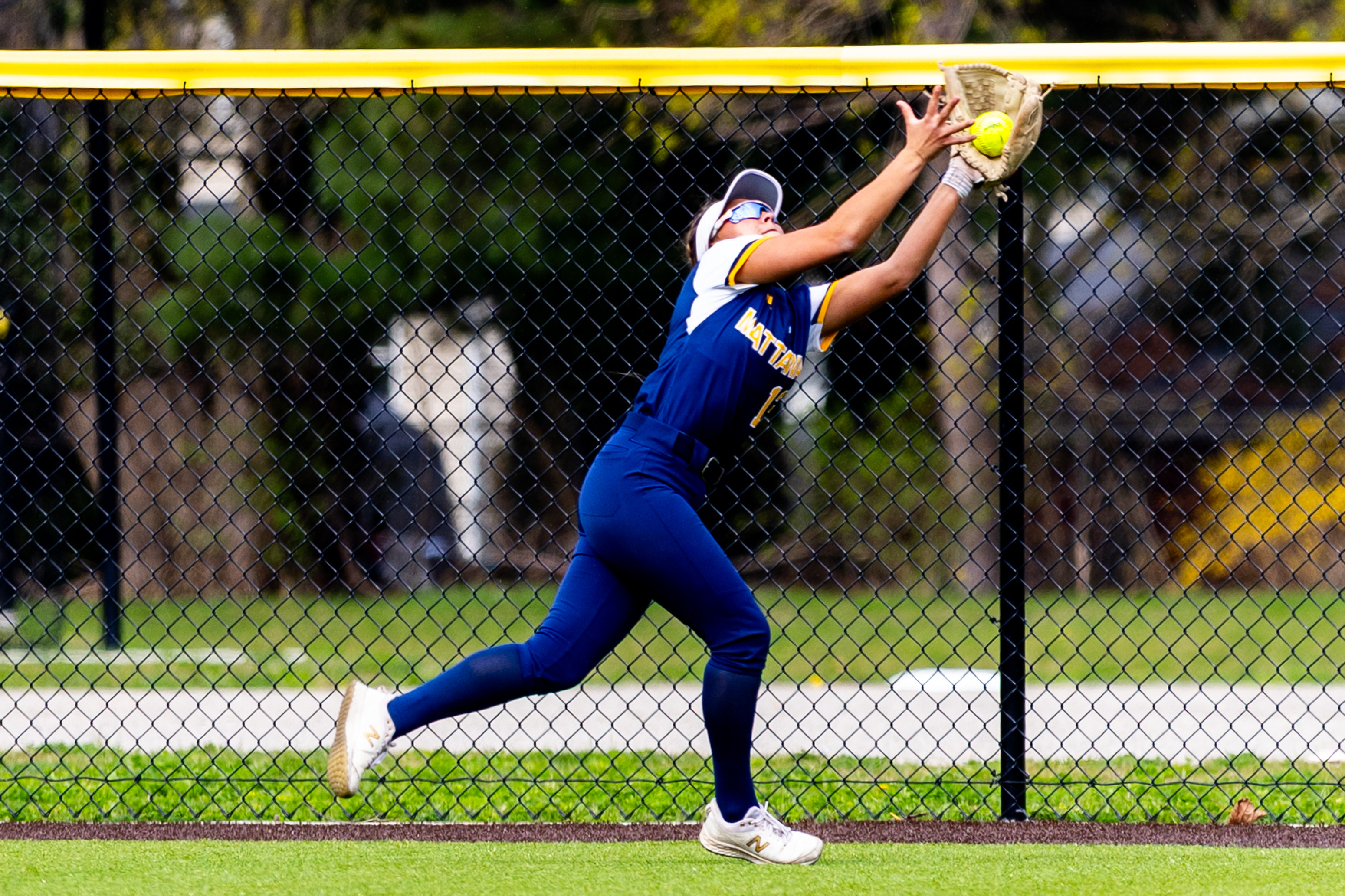 Undefeated Kalamazoo Central softball hosts Mattawan in double-header ...