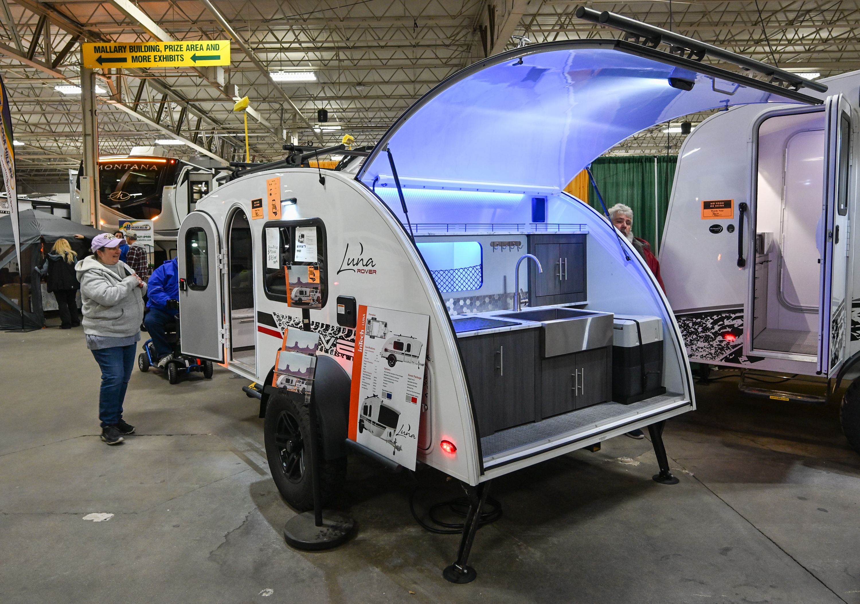 RV, Camping and Outdoor Show draws crowds to Eastern States Exposition ...