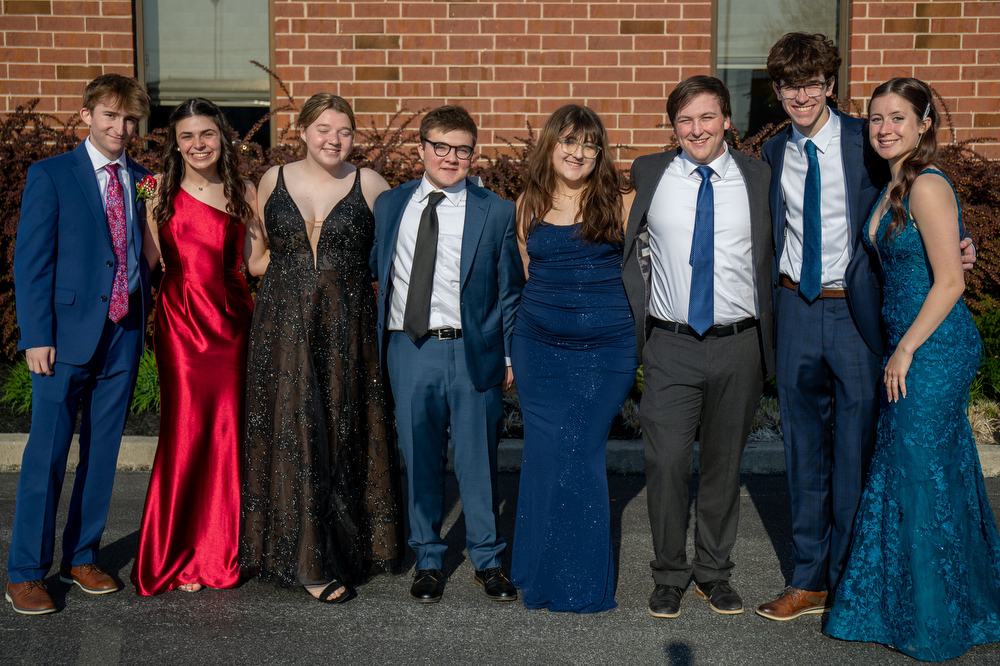 Camp Hill's 2022 prom photo gallery - pennlive.com