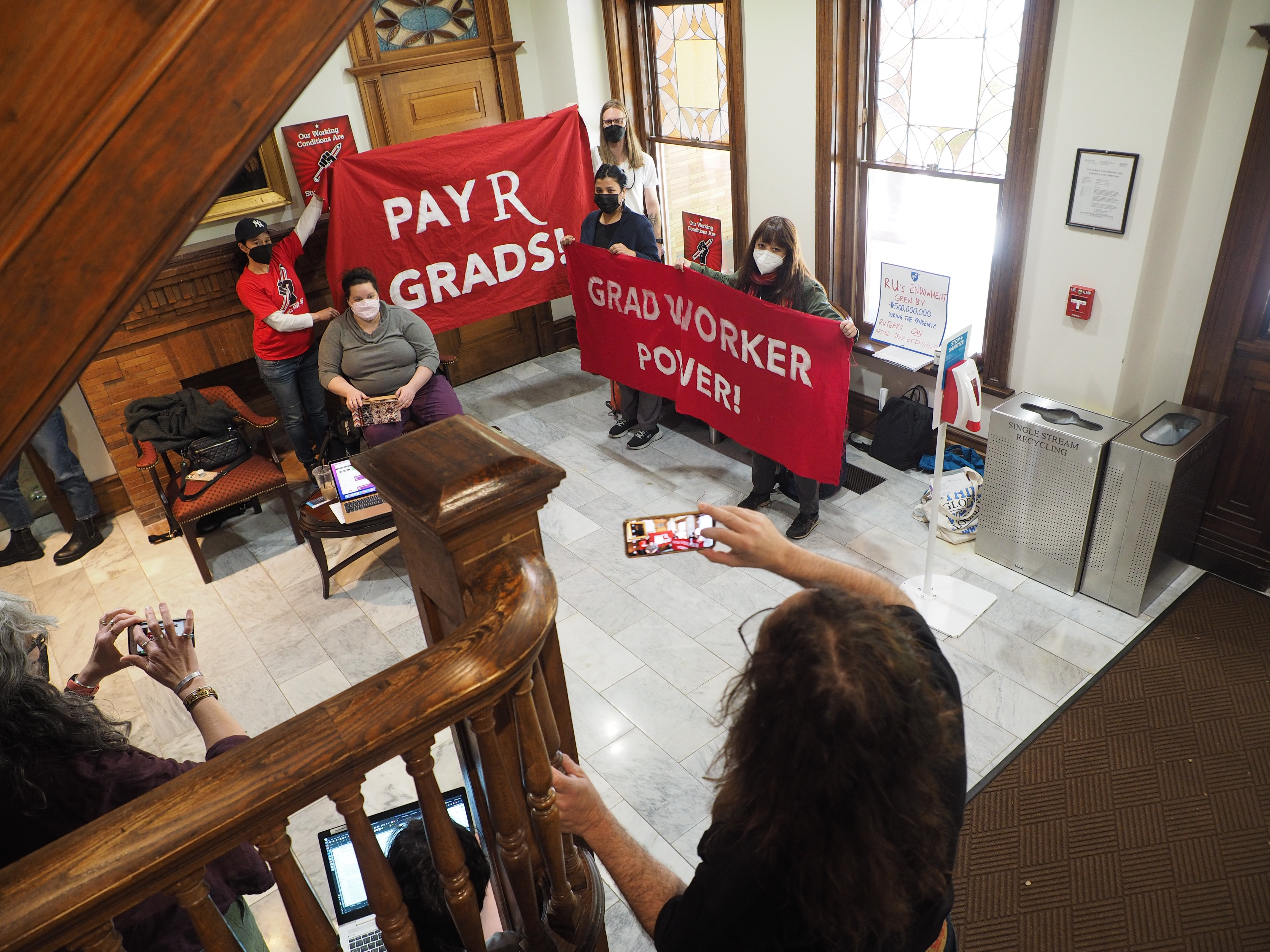 Rutgers’ grad students hold sit-in for funding extensions - nj.com