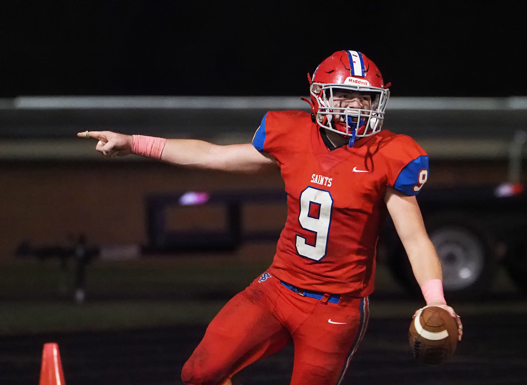 B.C. Rain at St. Paul's football - al.com