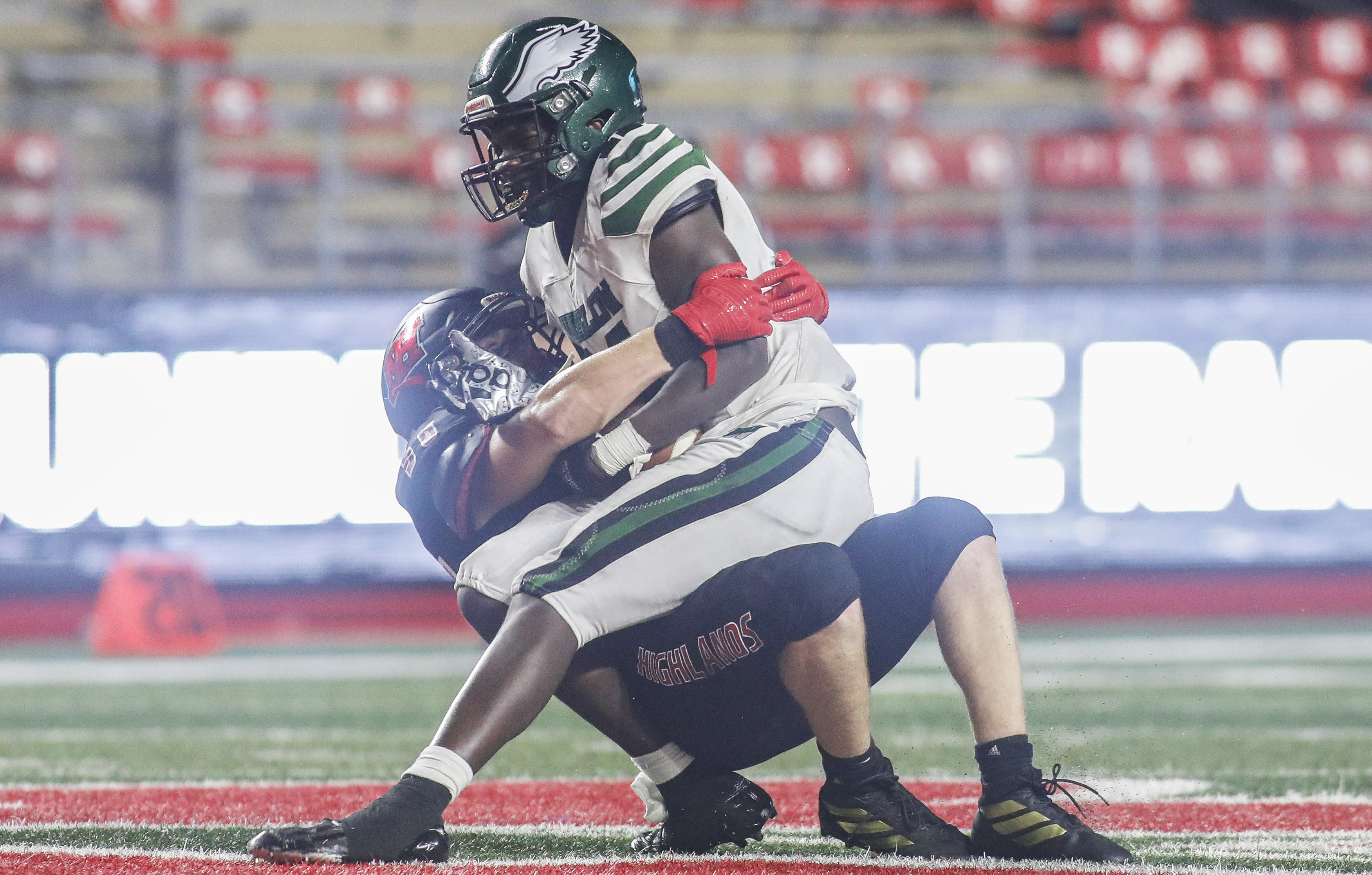 Football: Winslow vs. Northern Highlands in Rumble on the Raritan on ...