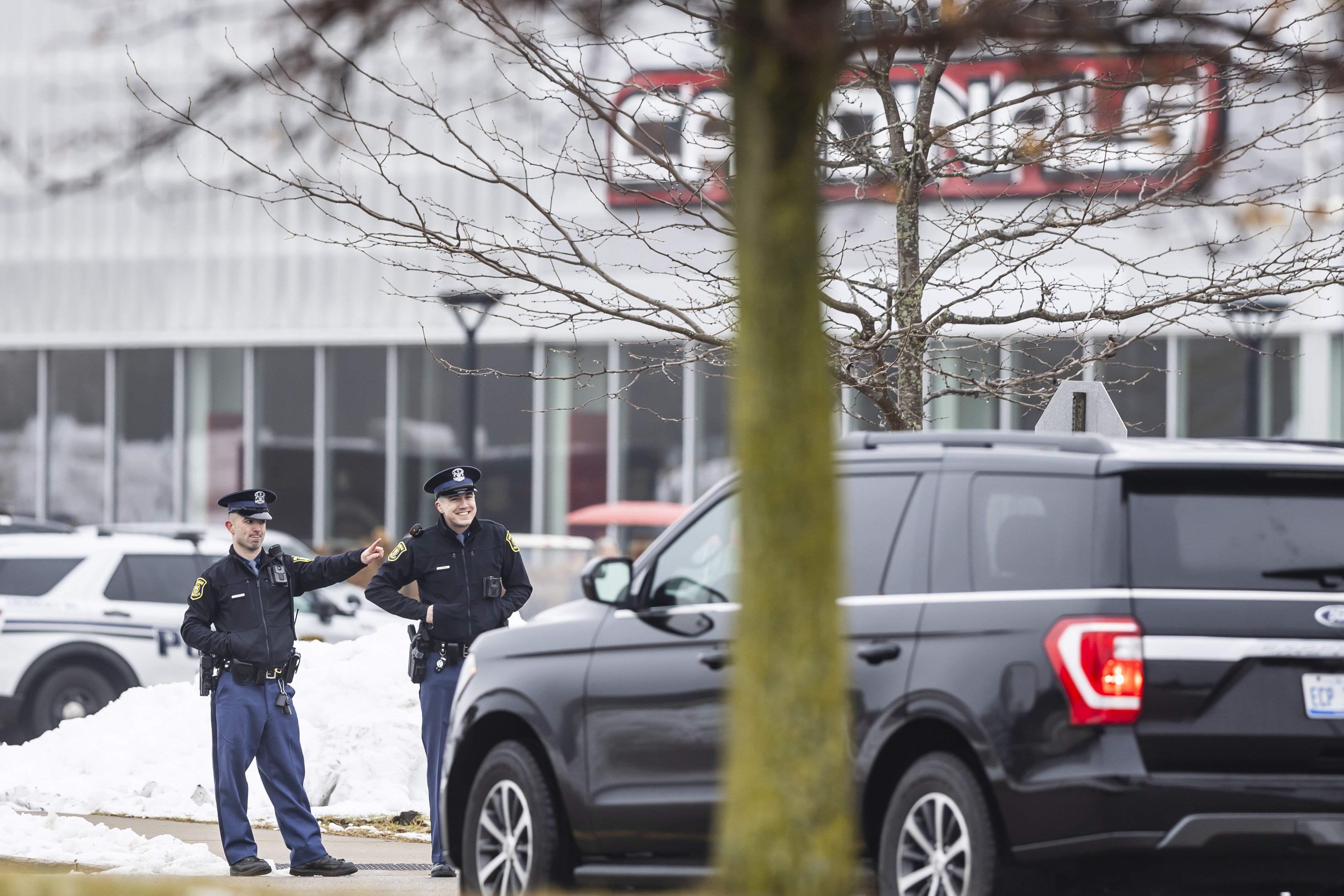 Thousands gather for fallen MSP Tri-City Trooper Joel Popp’s funeral ...