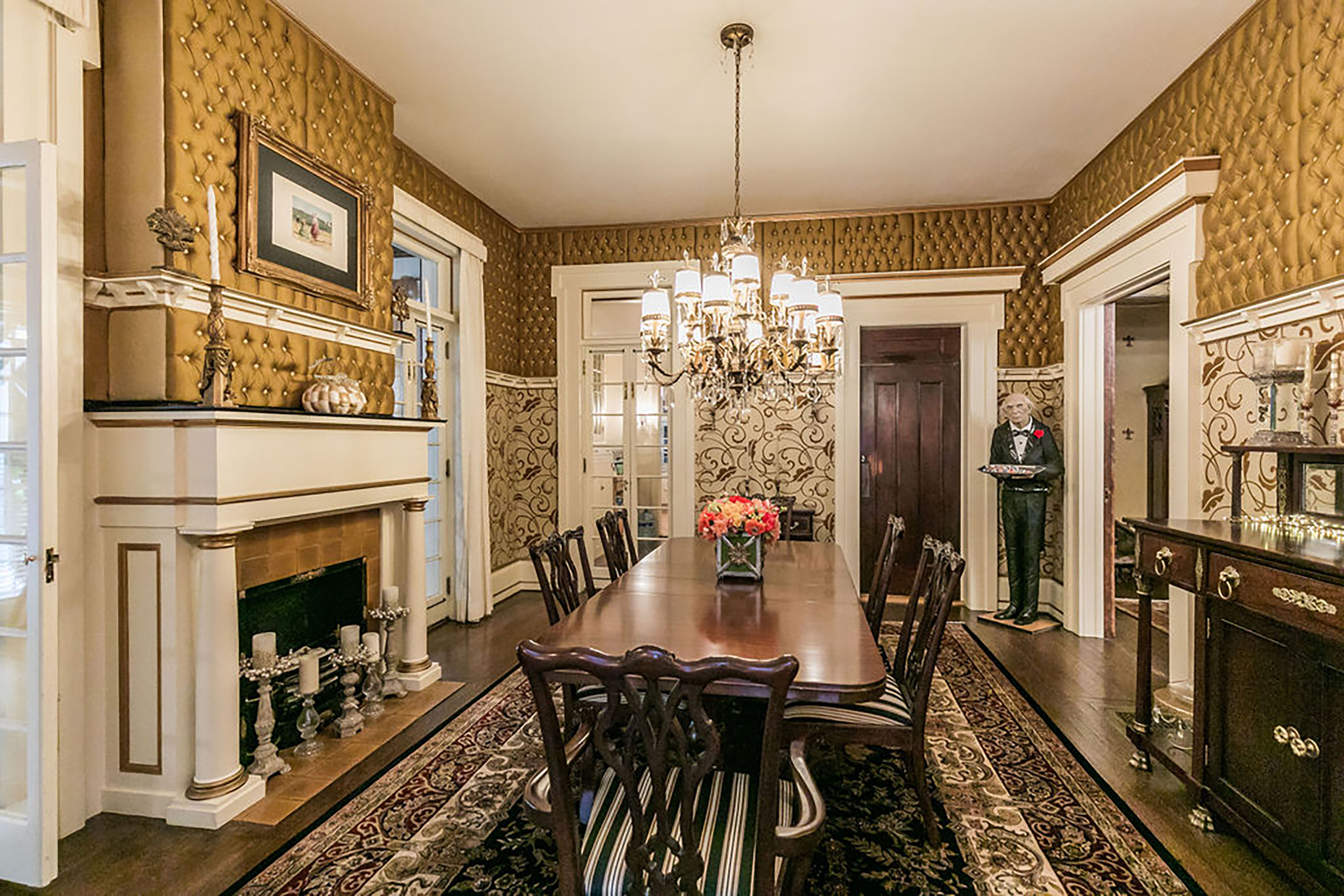 Owner says living at this historic Fayetteville home has been a "dream ...