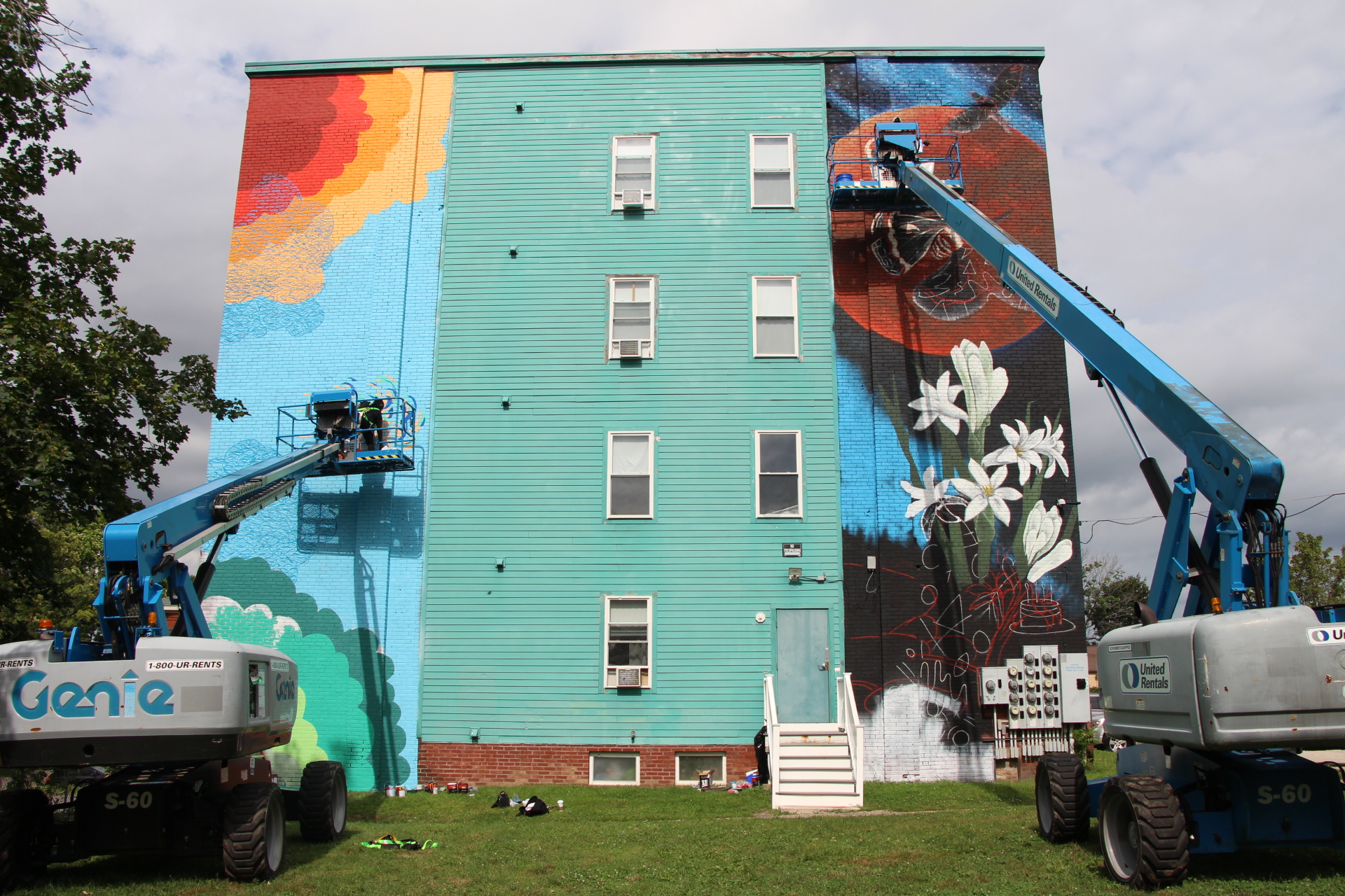 Murals from POW WOW Worcester 2021 encourage children to reach for ...
