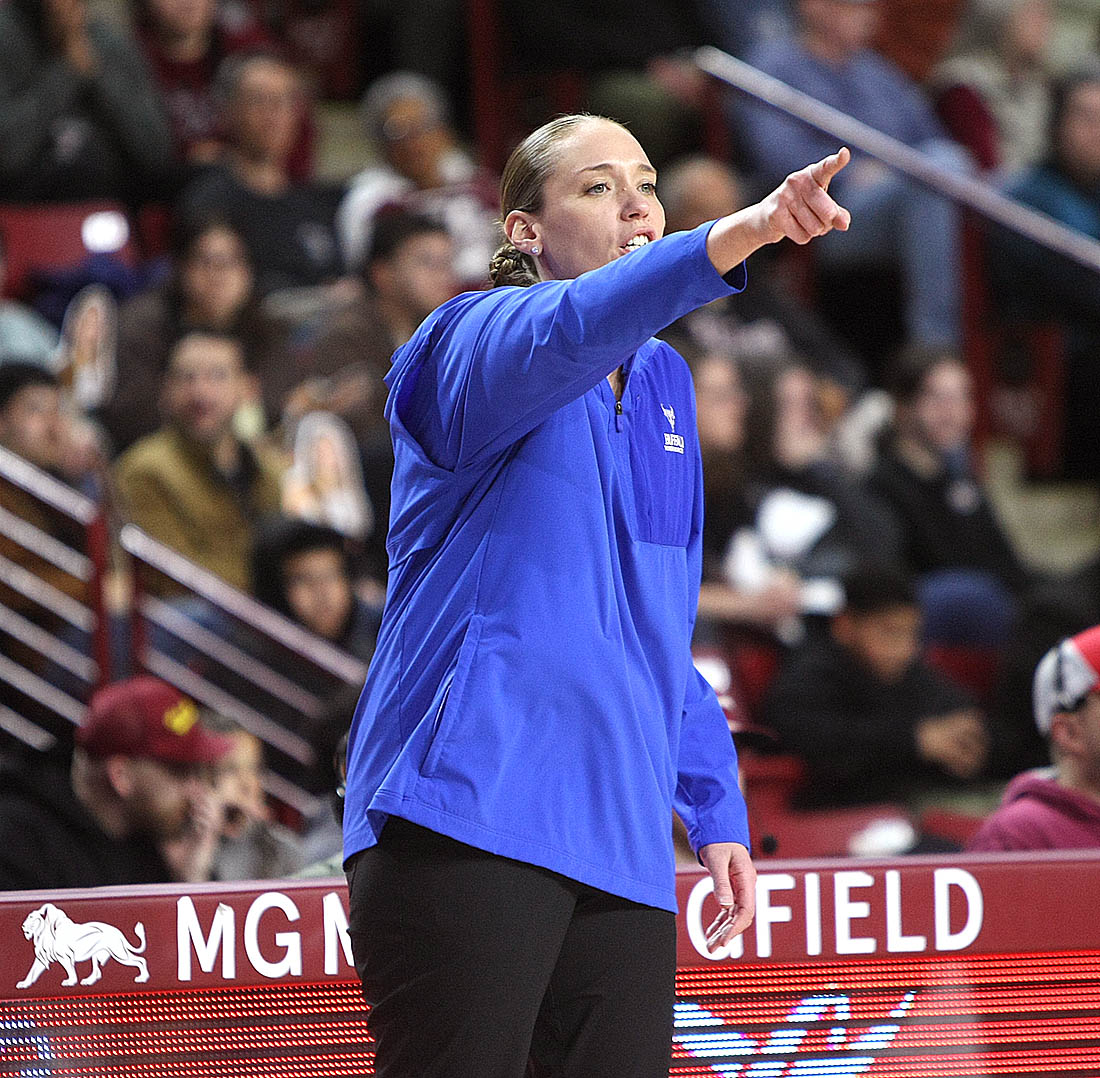 UMass Women's Basketball vs Bufalo 3/7/26 - masslive.com