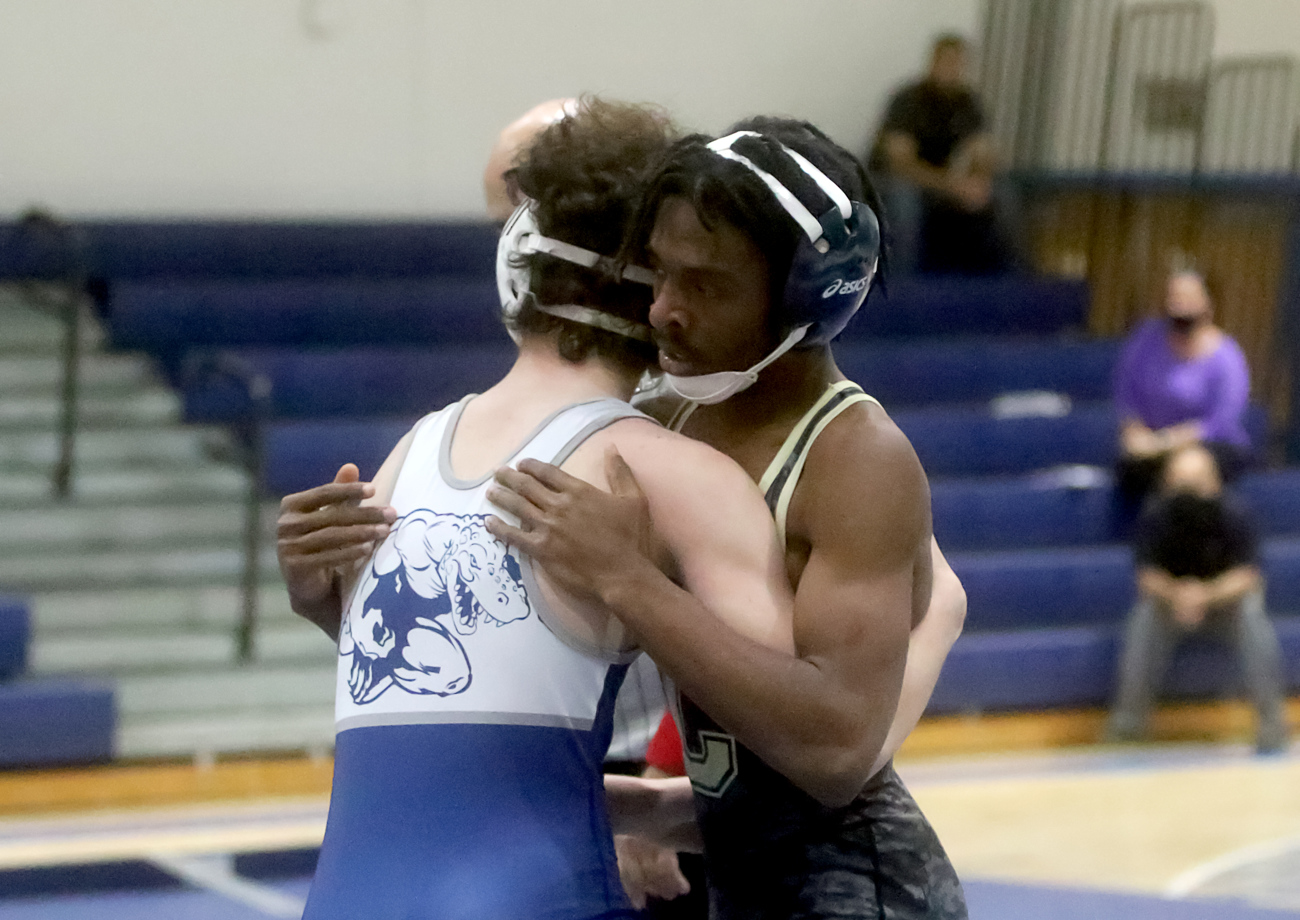 Collingswood vs. Gateway wrestling, April 7, 2021 - nj.com