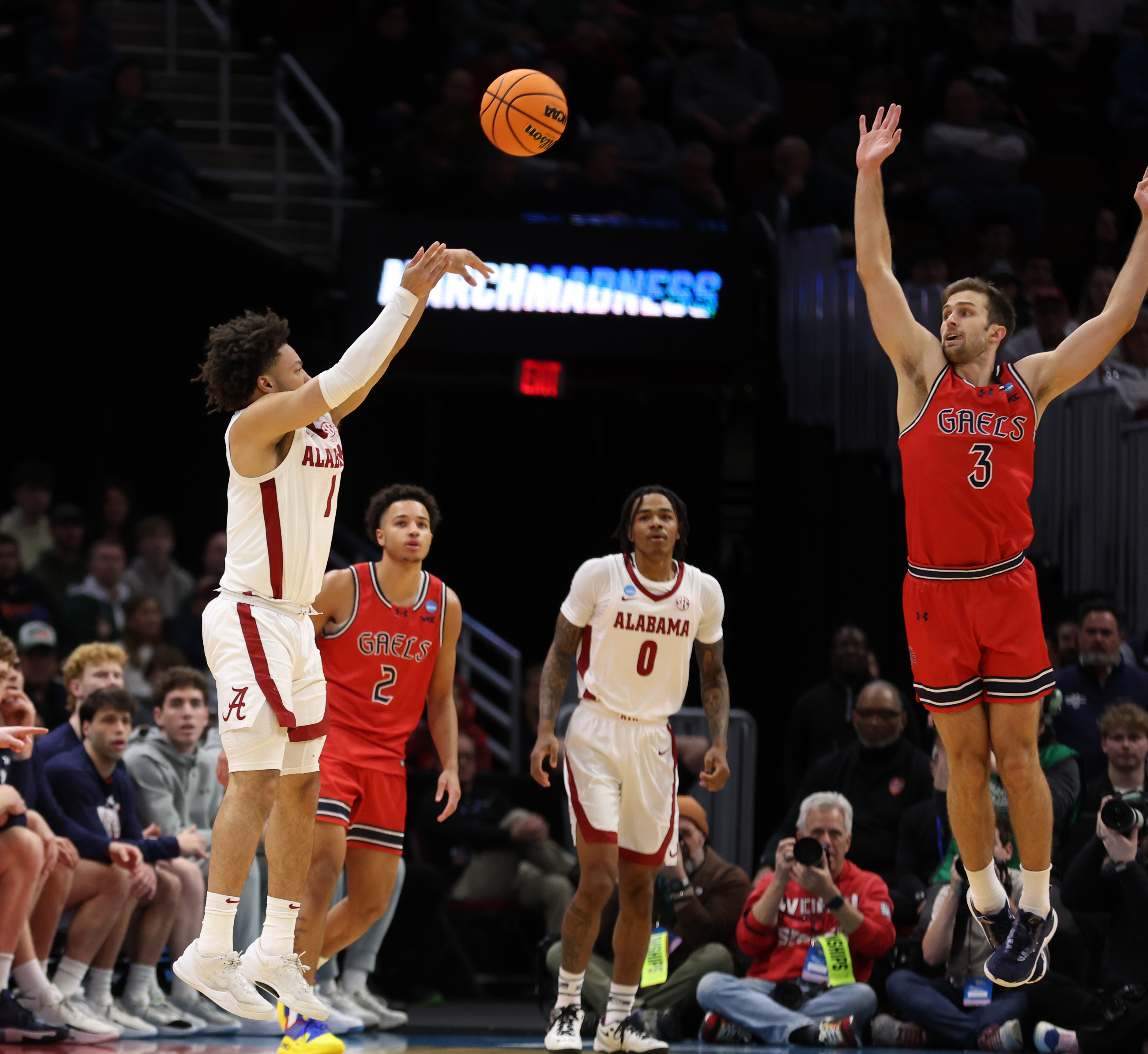 Alabama Crimson Tide vs. St. Mary's Gaels second round, NCAA basketball ...
