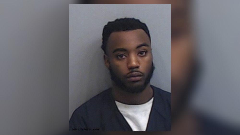 1 in police custody after double shooting at College Park gas station