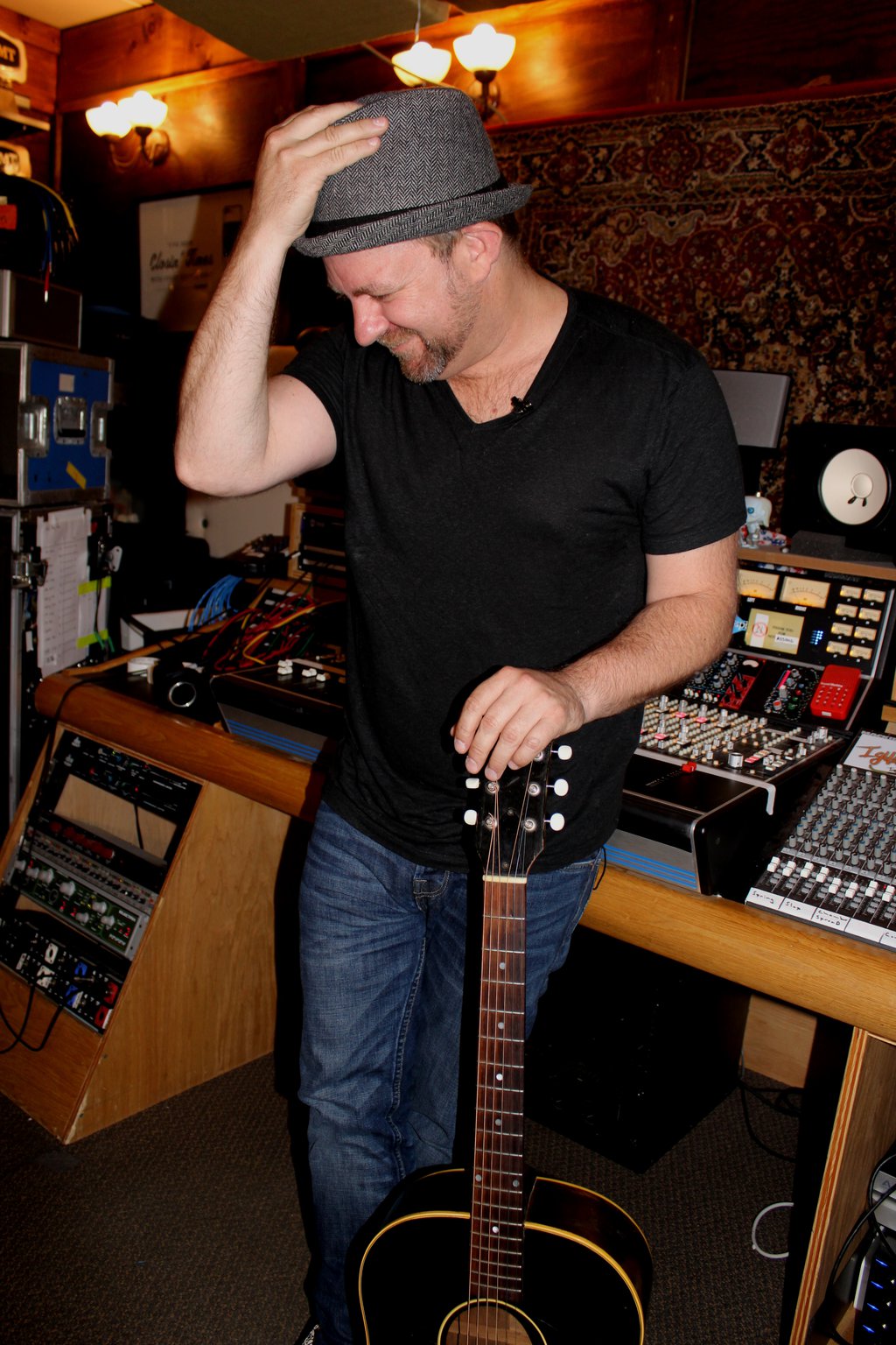 Kristian Bush talks Shaky Boots, 'Southern Gravity' album and future of ...