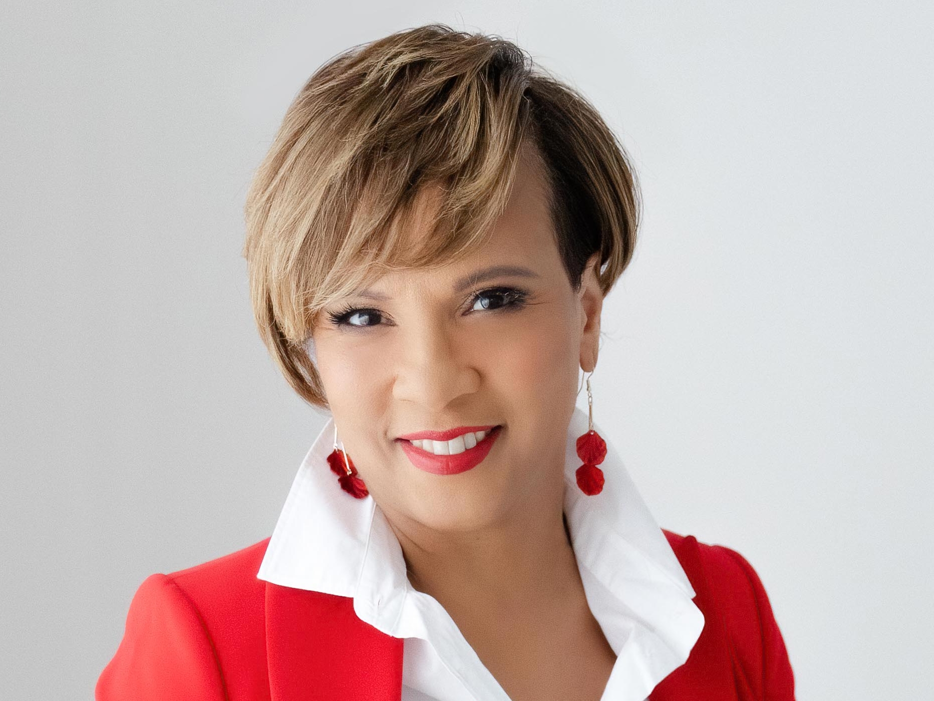 Rebecca Serna's Instagram, Twitter & Facebook on IDCrawl