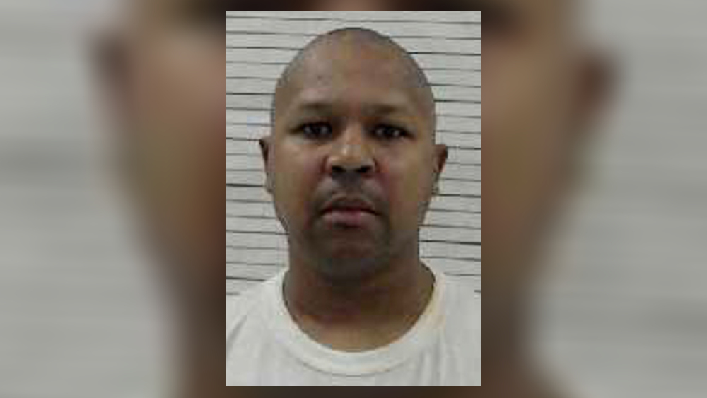 Derrick Hobbs's Instagram, Twitter & Facebook on IDCrawl