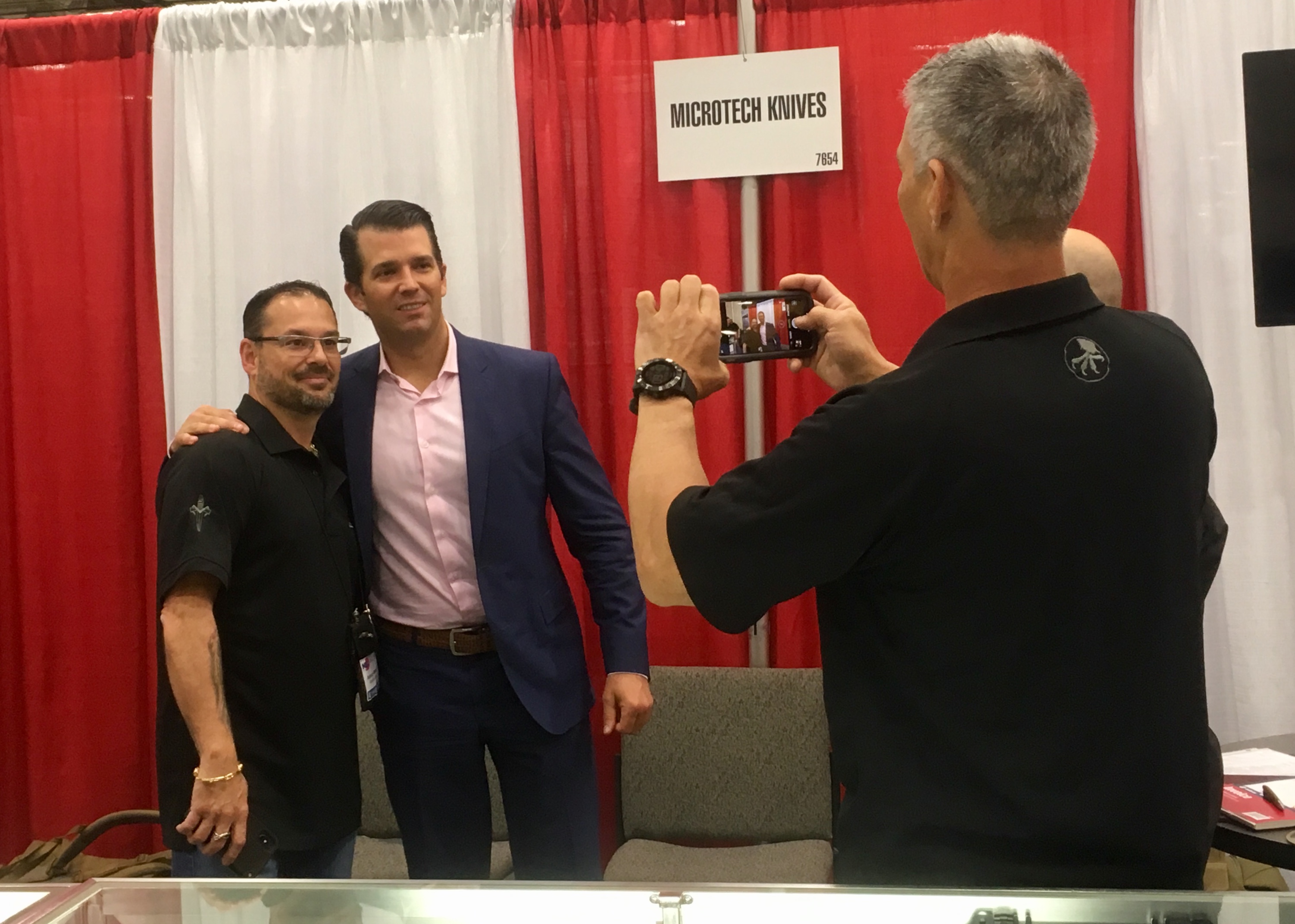 VIDEO: Donald Trump Jr. shops for knives at NRA convention
