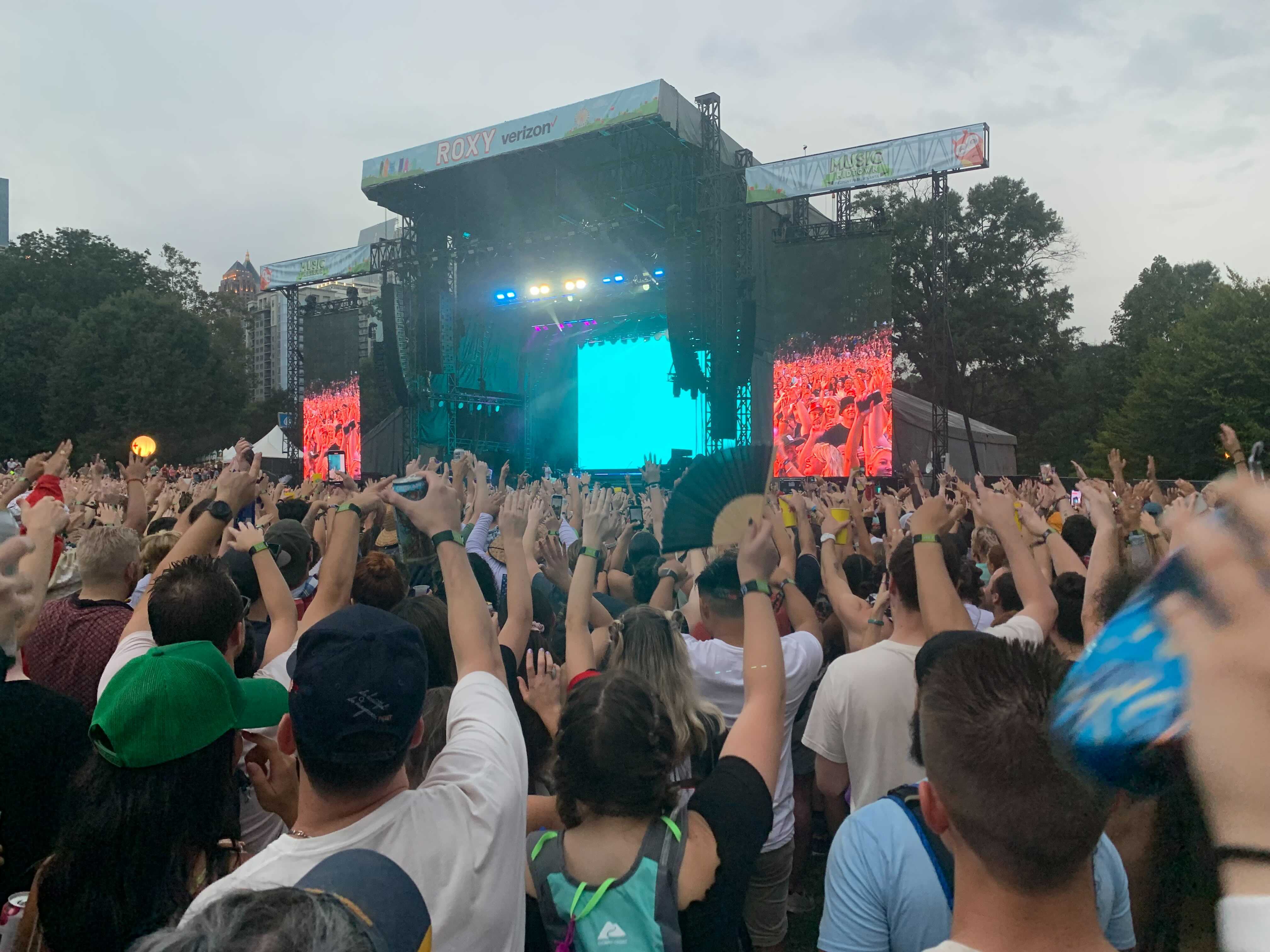 Fan-filled Music Midtown closes out first night with Jonas Brothers ...
