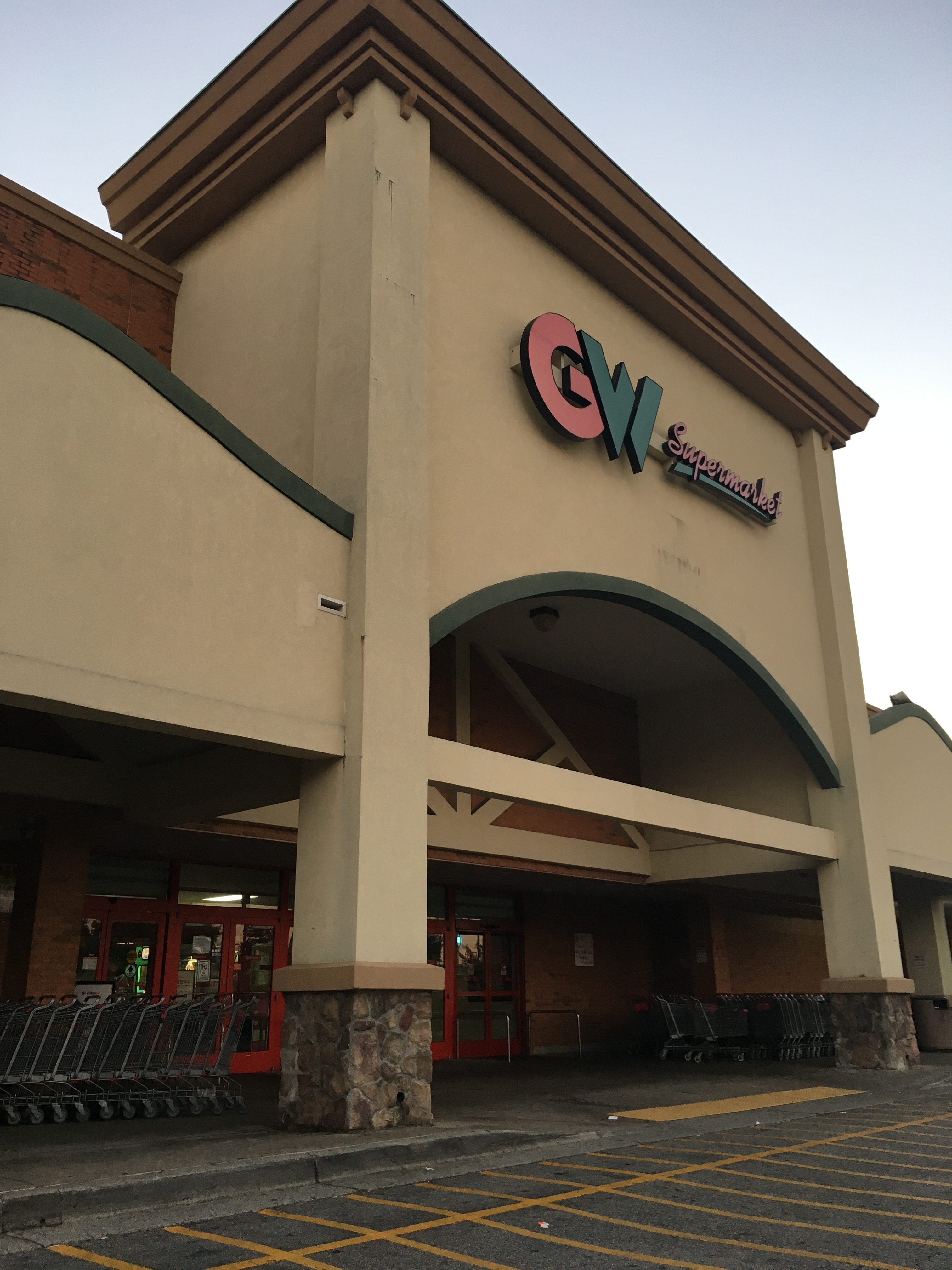 Photos: The rundown Gwinnett Prado shopping center
