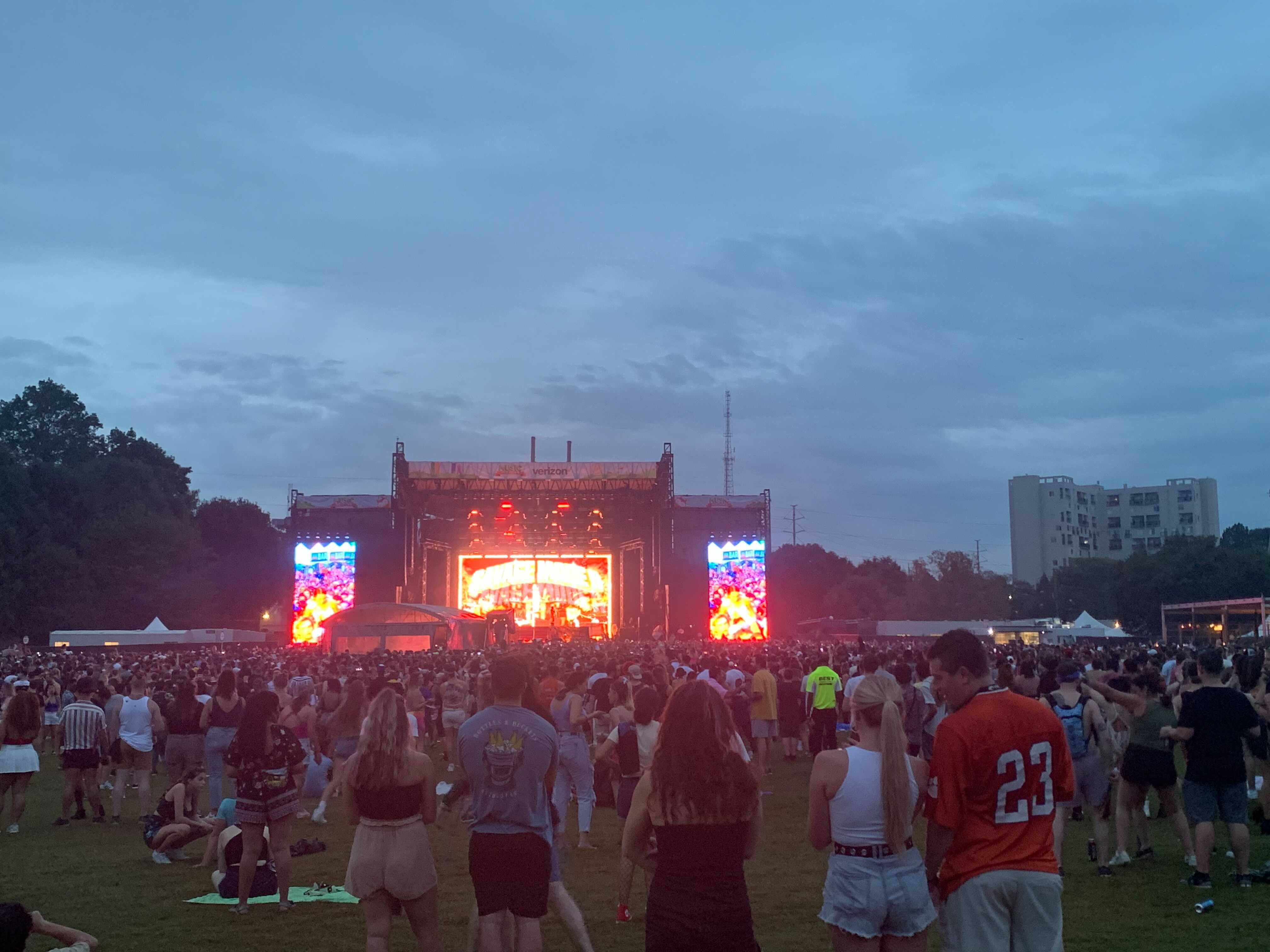 Fan-filled Music Midtown closes out first night with Jonas Brothers ...