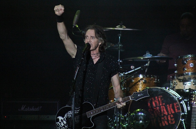 Concert review and photos: Rick Springfield, Loverboy and more