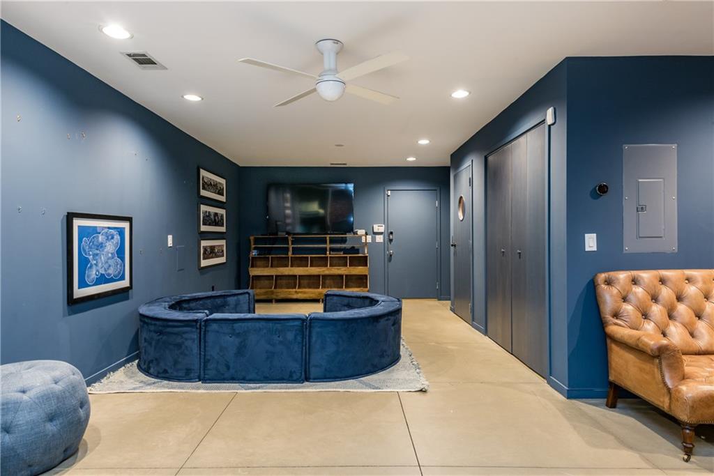 Usher Raymond home for sale near Mercedes-Benz Stadium