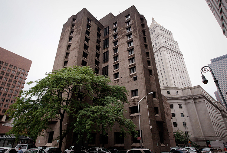 Epstein’s autopsy ‘points to homicide,’ pathologist claims