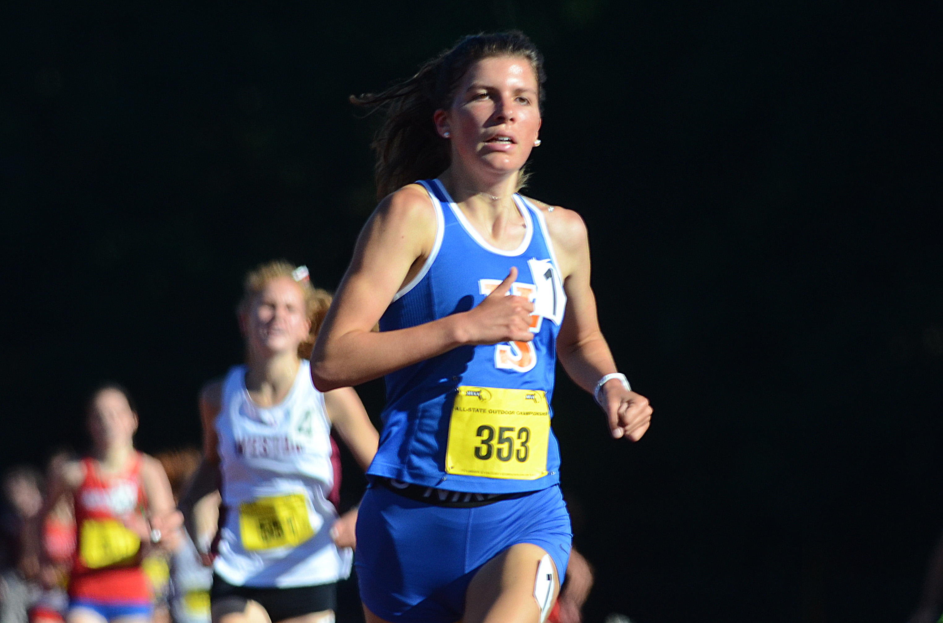 Newton South’s Amelia Everett shines in girls’ 1-mile at MIAA All-State ...