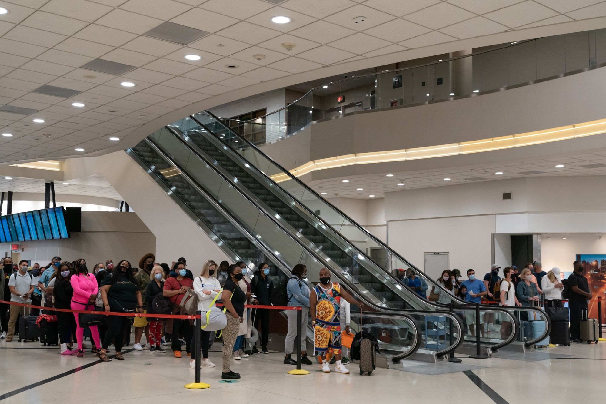 The TSA wanted 6,000 new officers by summer. Most positions are ...