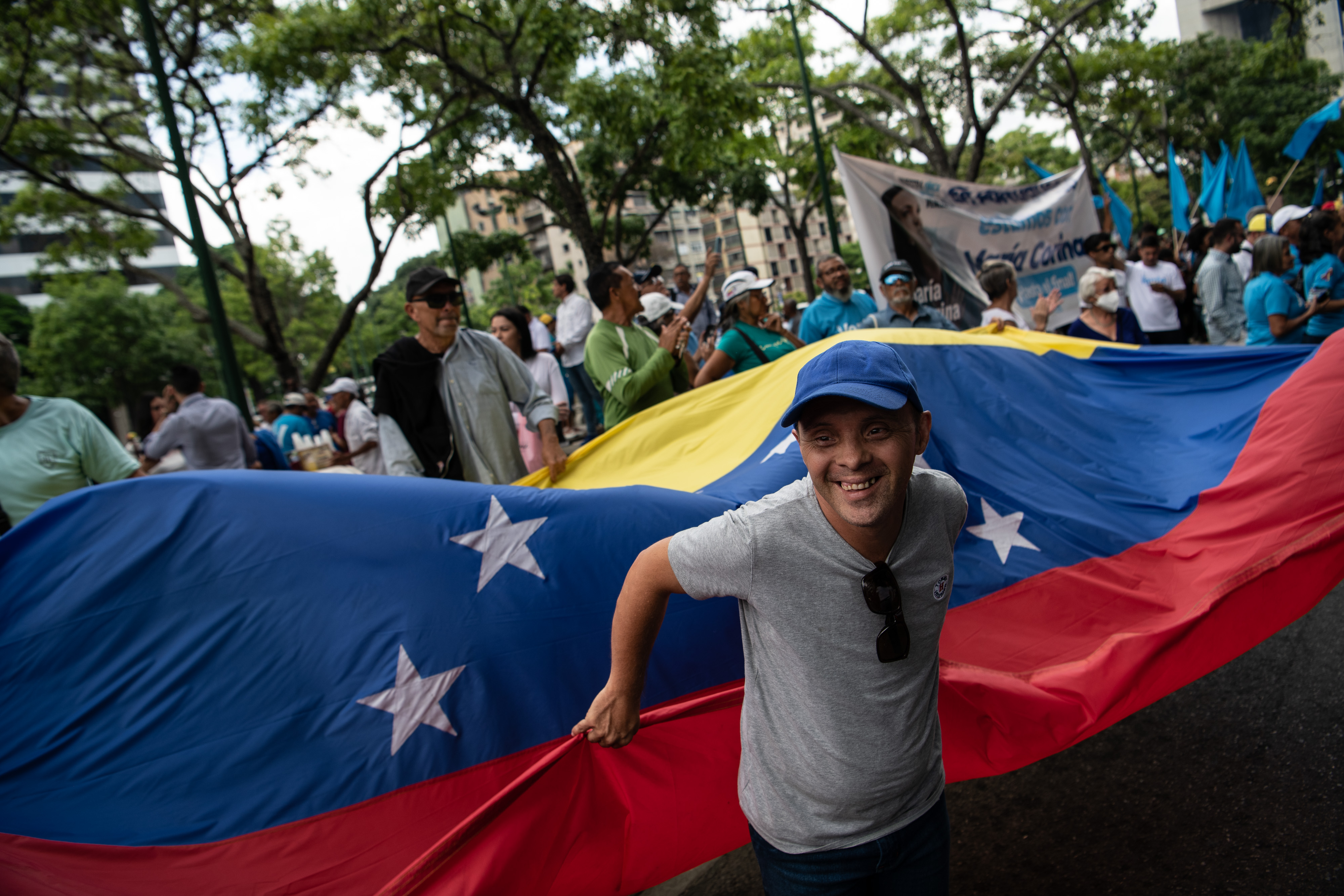 Venezuelan People Pictures