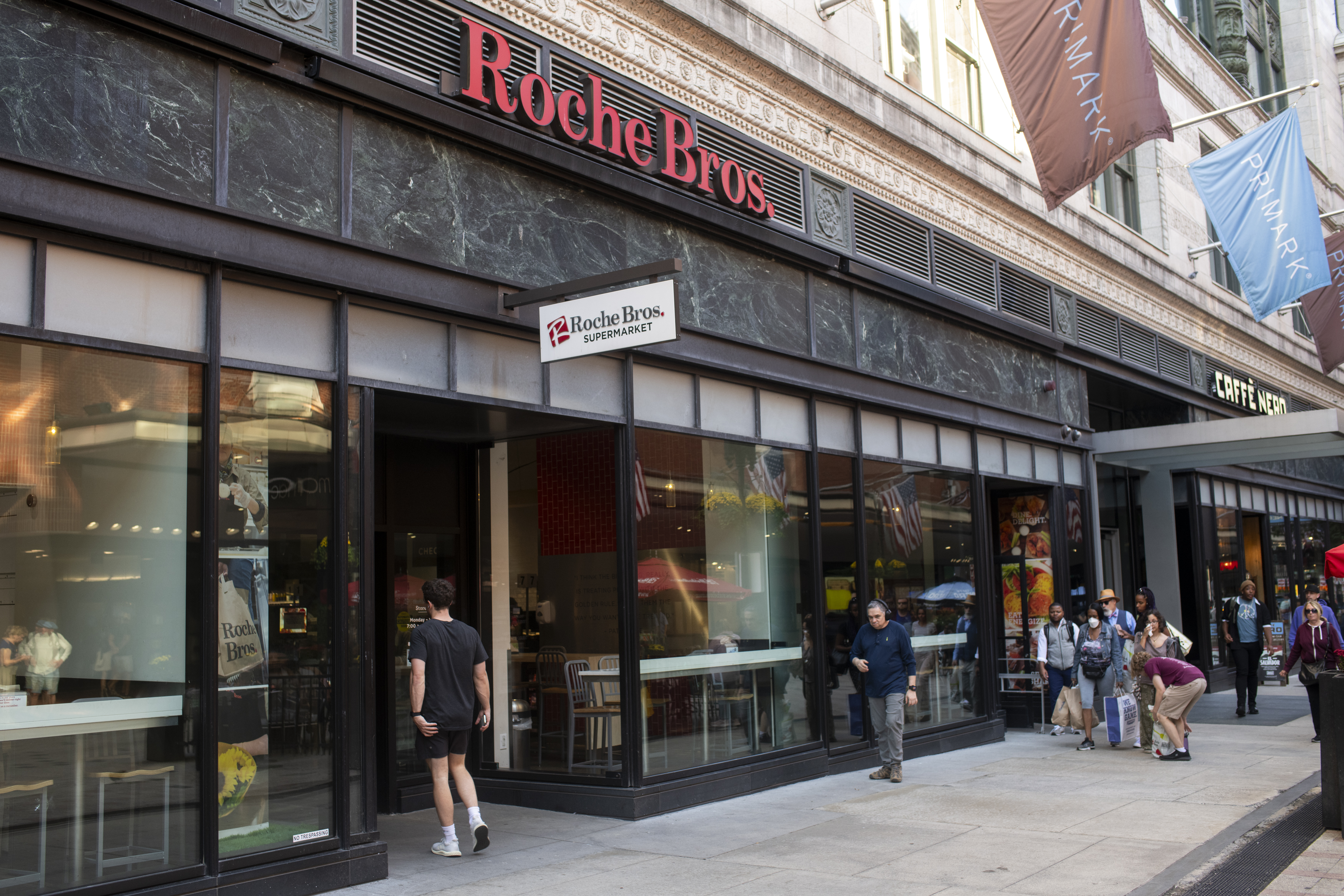 Logo Roche Bros Today, We Are Introducing Another @rochebrosinc Team