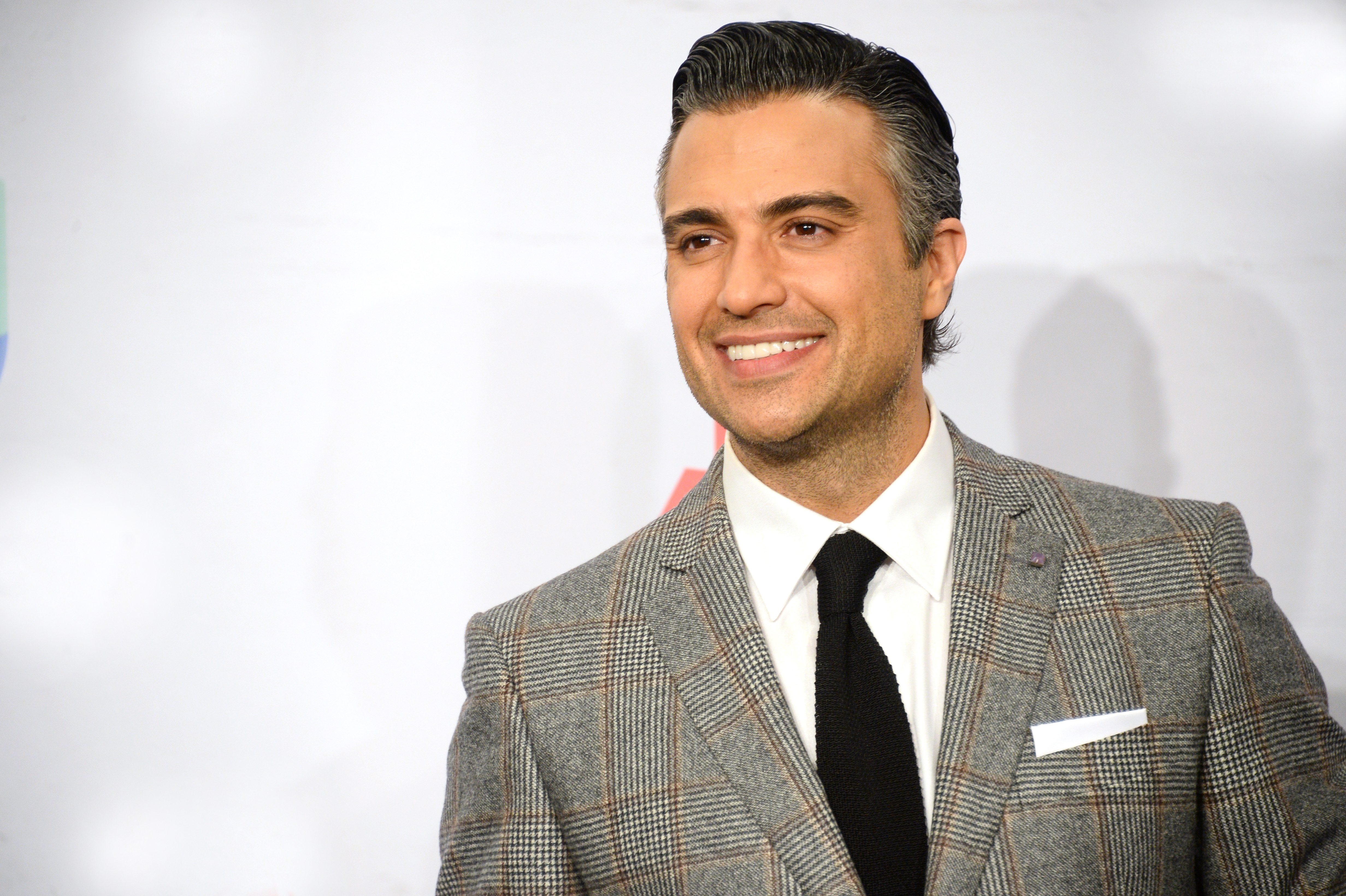 Rogelio Jane The Virgin Actor 60 Photos - Moonagedaydream.film