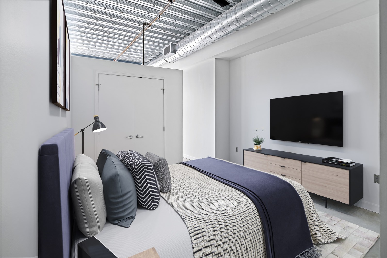 Loft 23 - Brookfield Properties