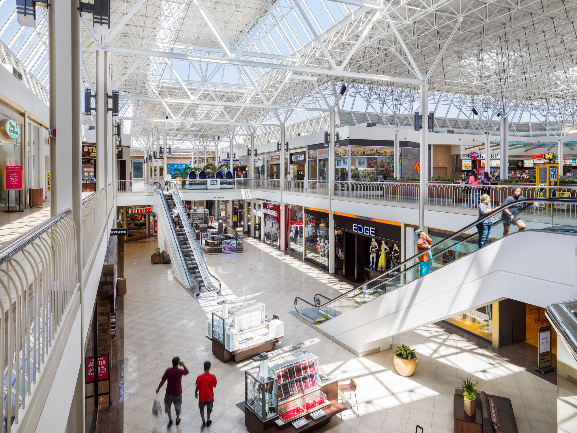 Hulen Mall - Brookfield Properties