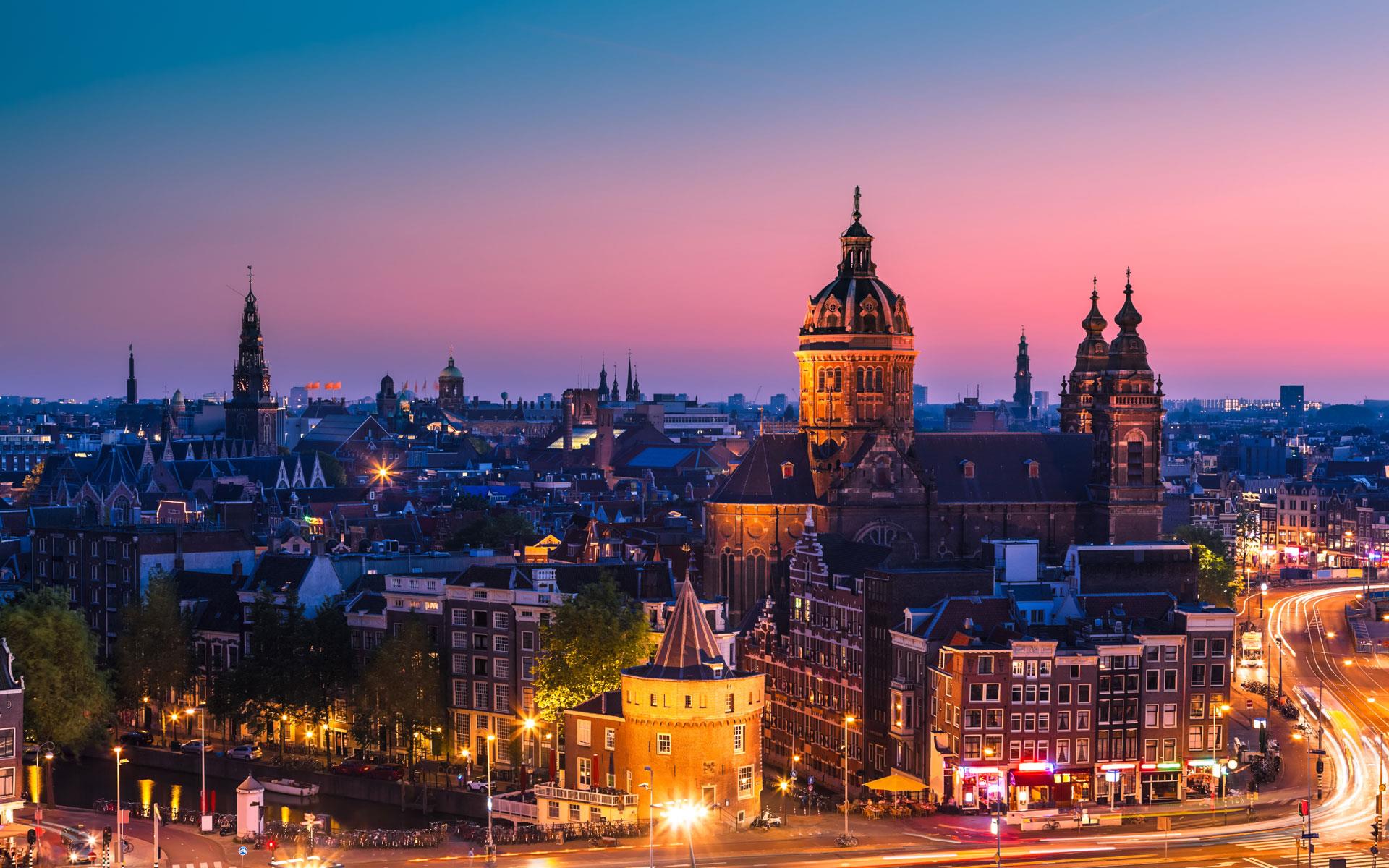 Living in Amsterdam: Things to Do and See in Amsterdam | Christie's ...