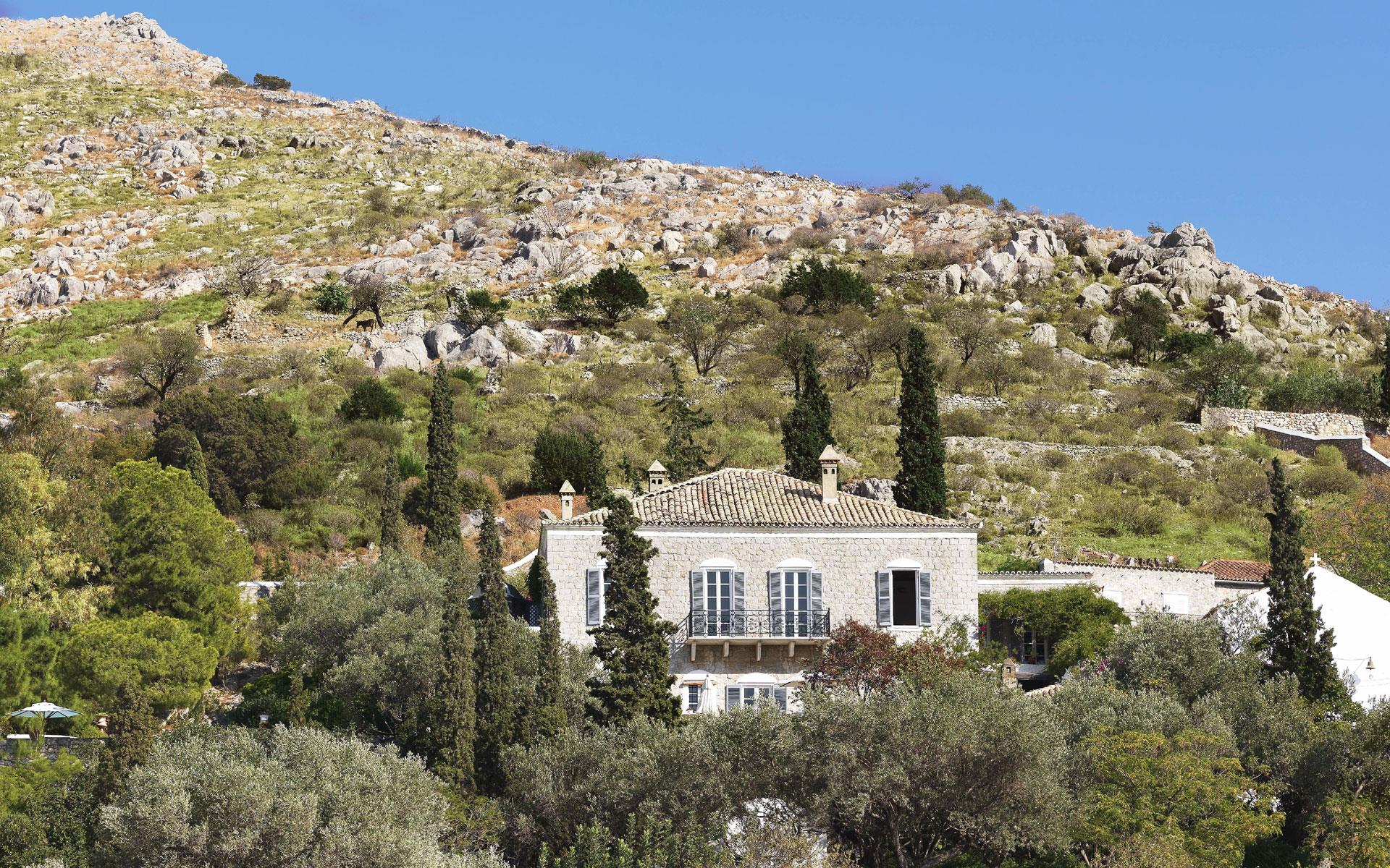 Living in Hydra: Things to Do and See in Hydra | Christie's ...