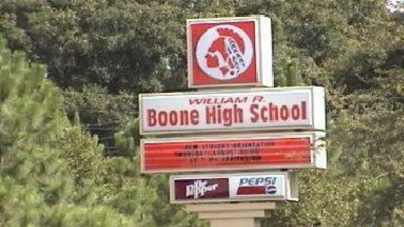 'Creepy clown' sighting reported at Boone High School in Orlando – WDBO