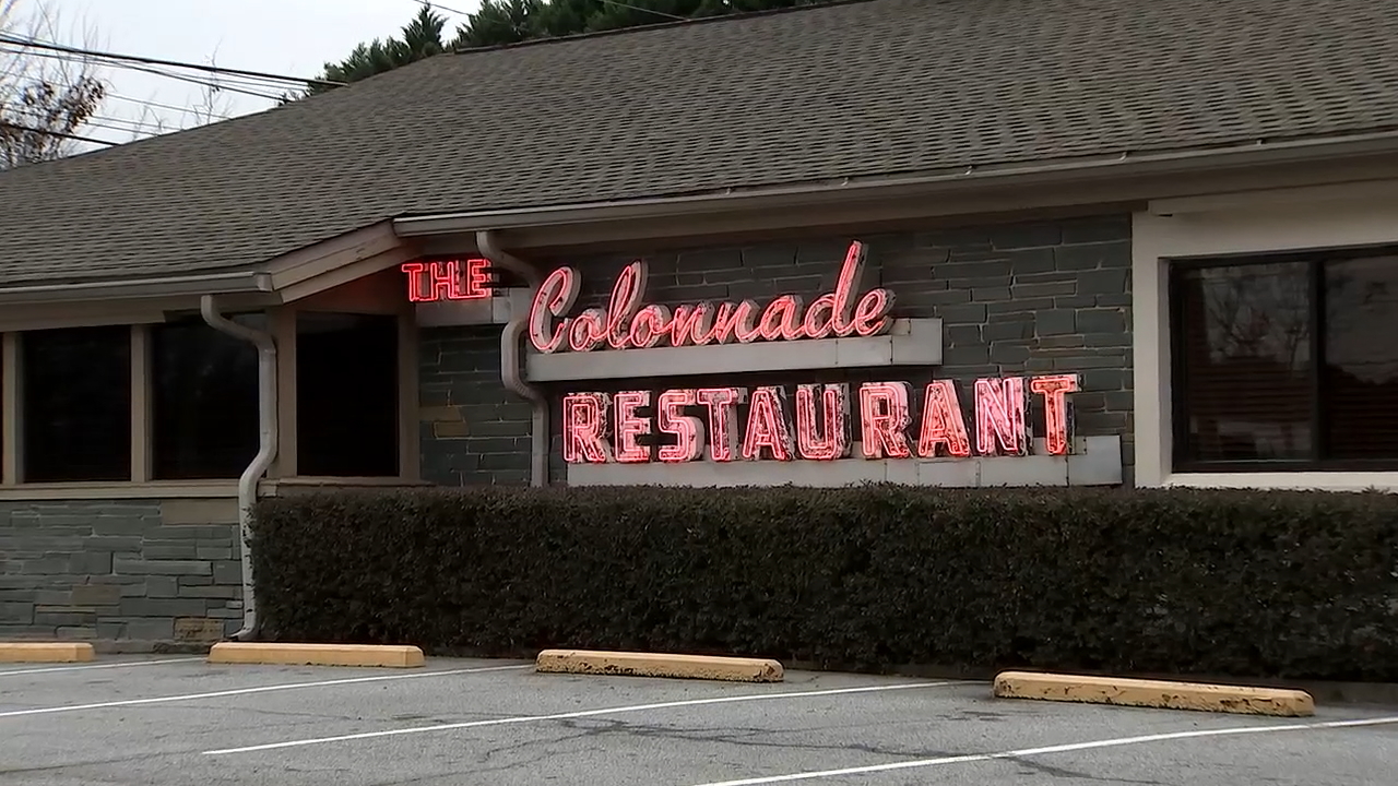 Atlanta’s Colonnade Restaurant struggling to survive in pandemic – WSB ...