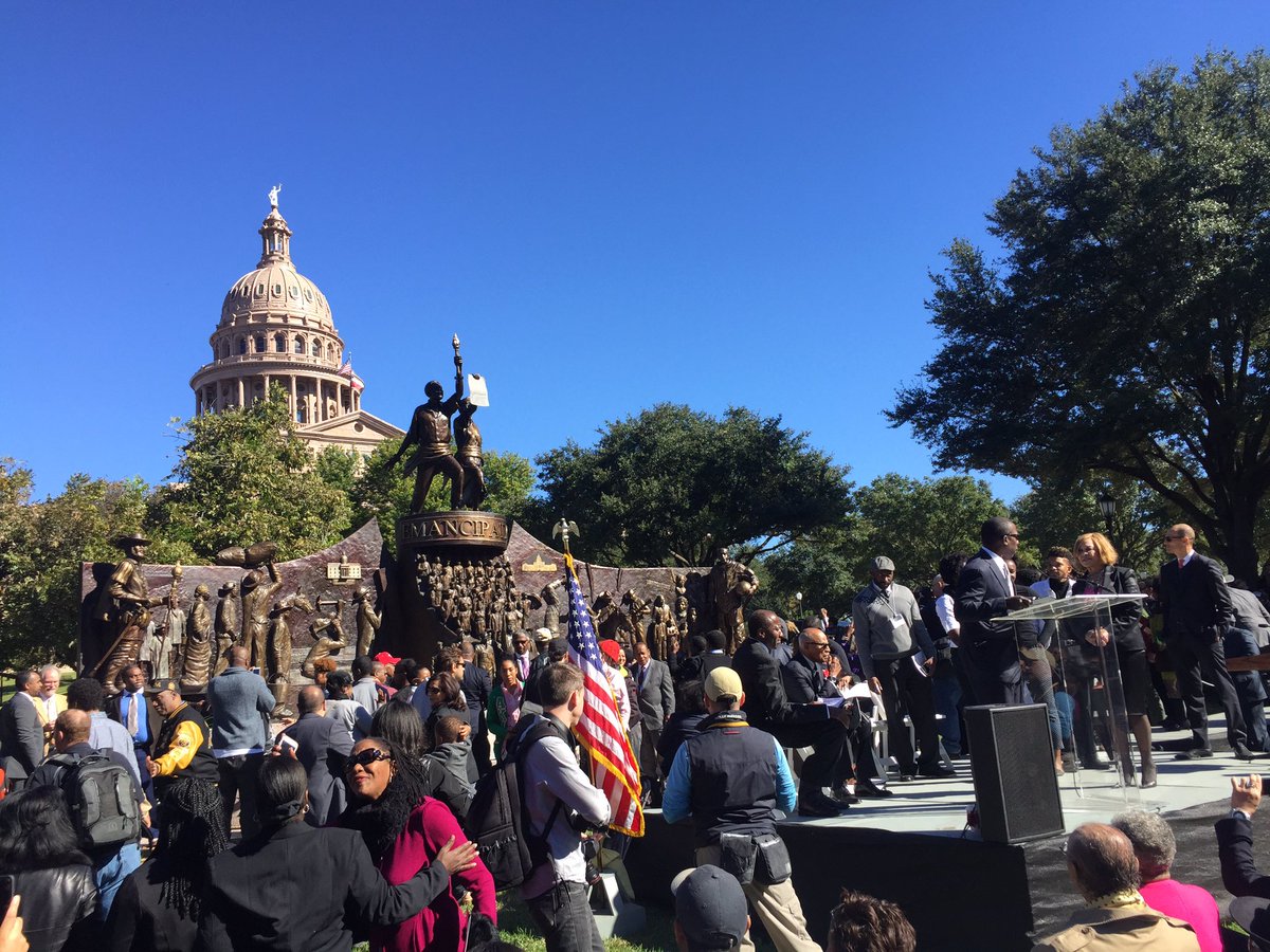 Riot police at Texas Capitol quell racially-charged protests – 97.1 The ...