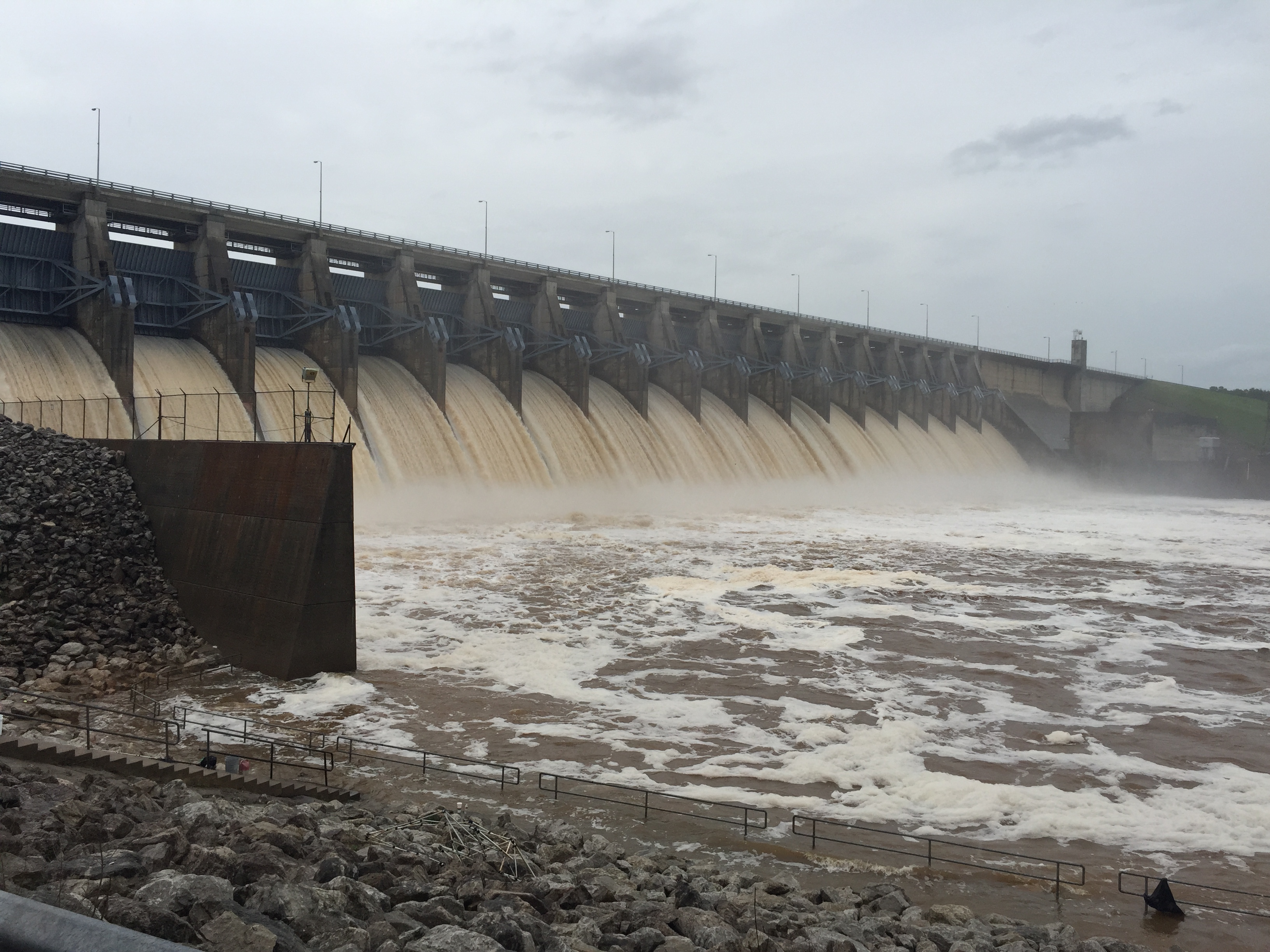 Heavy rain good news for area lakes, drought conditions – 102.3 KRMG