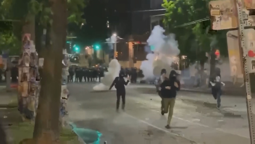 Police response to protests fueling petition to recall Seattle mayor ...