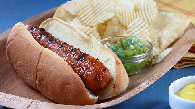 Would You Eat The Latest Internet Food Trend? [Hot Dog With Peanut ...