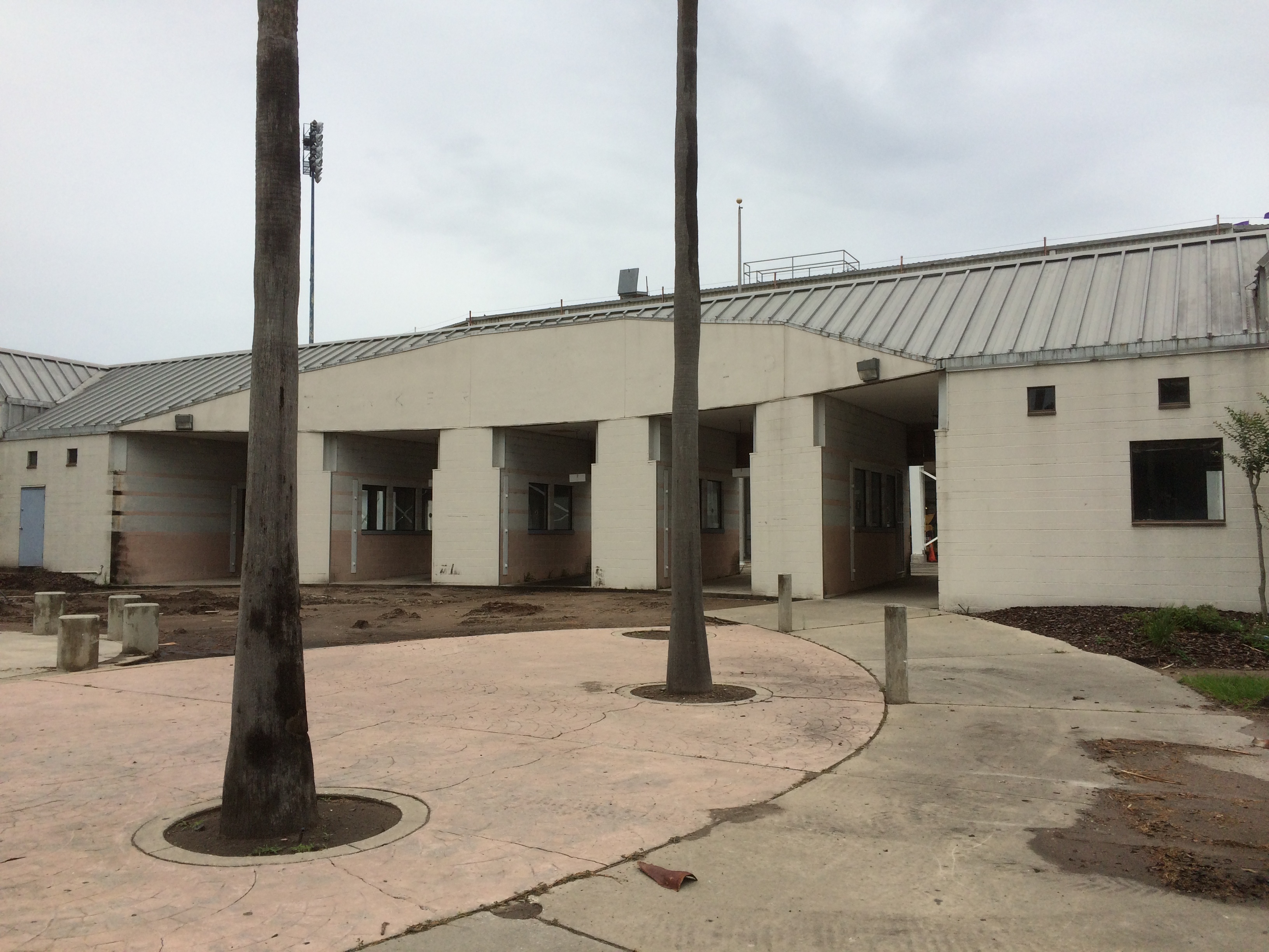 Old Tinker Field seats to be sold; as is – WDBO