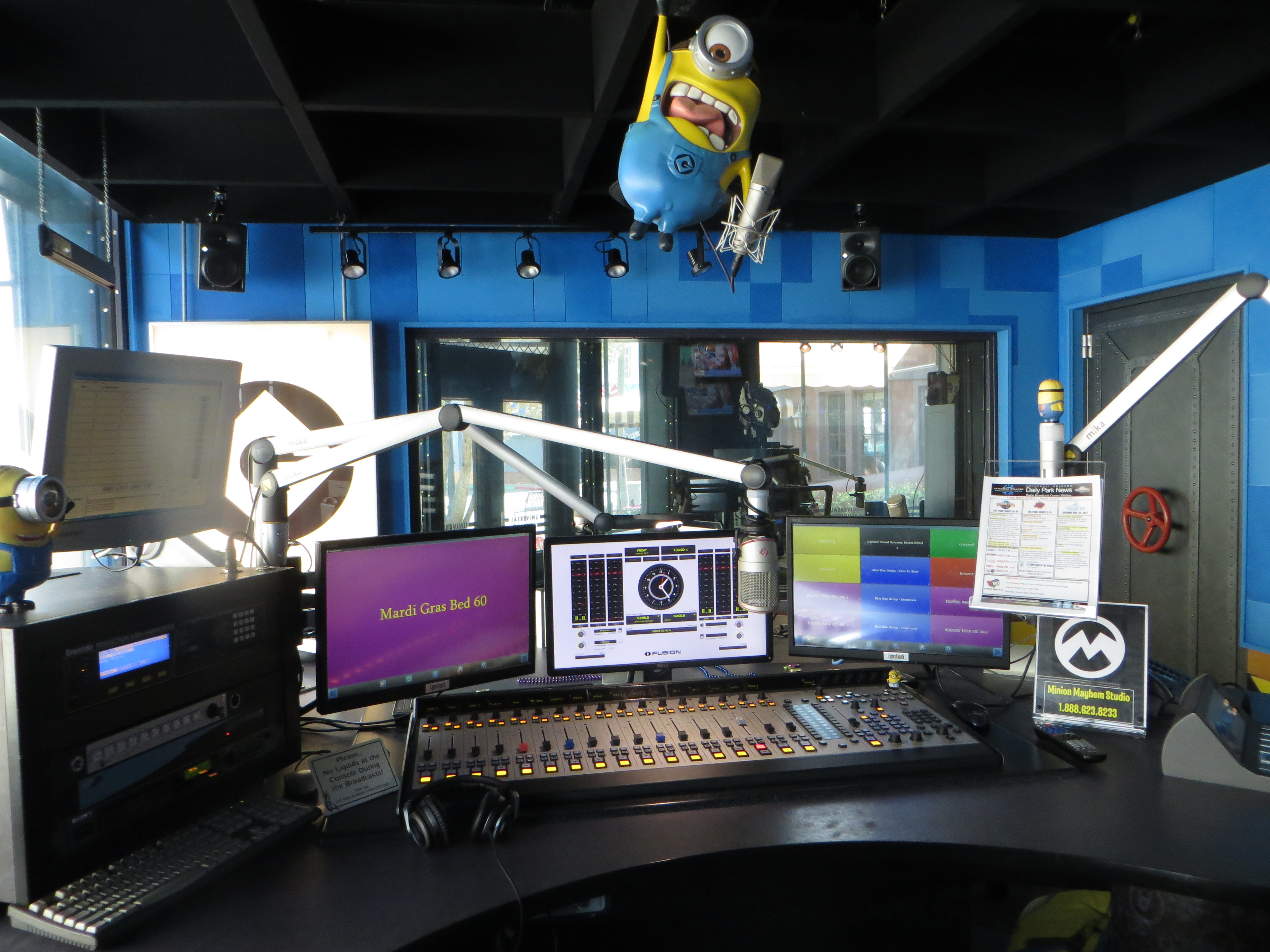 Universal Studios Radio Broadcast with AJ 3-10-17 – K92.3