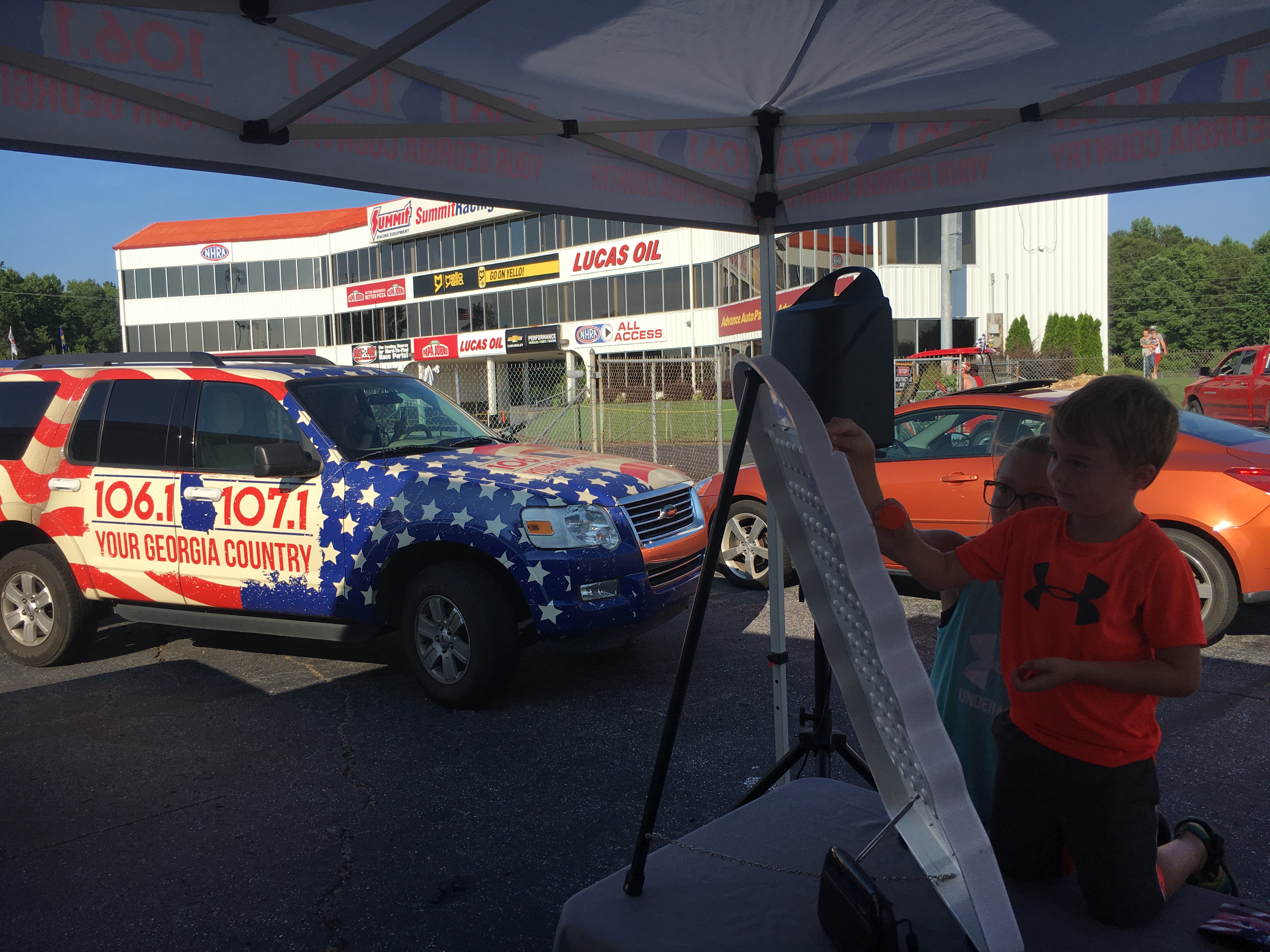 WNGC at Atlanta Dragway – Your Georgia Country